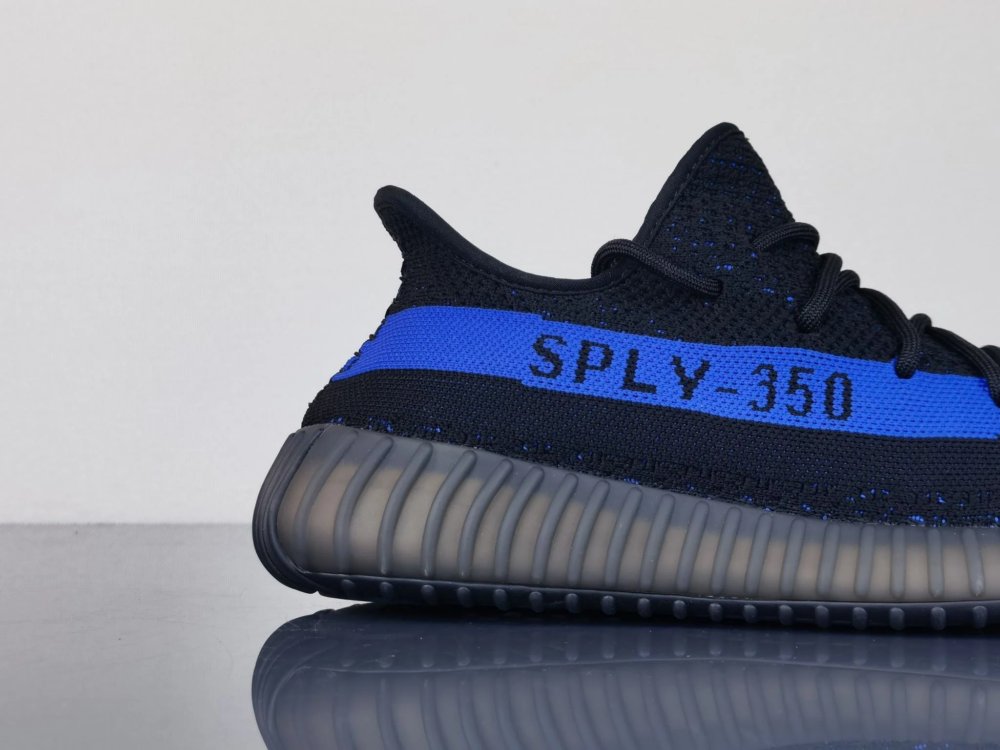 Low-cost Adidas Yeezy 350 Shoes