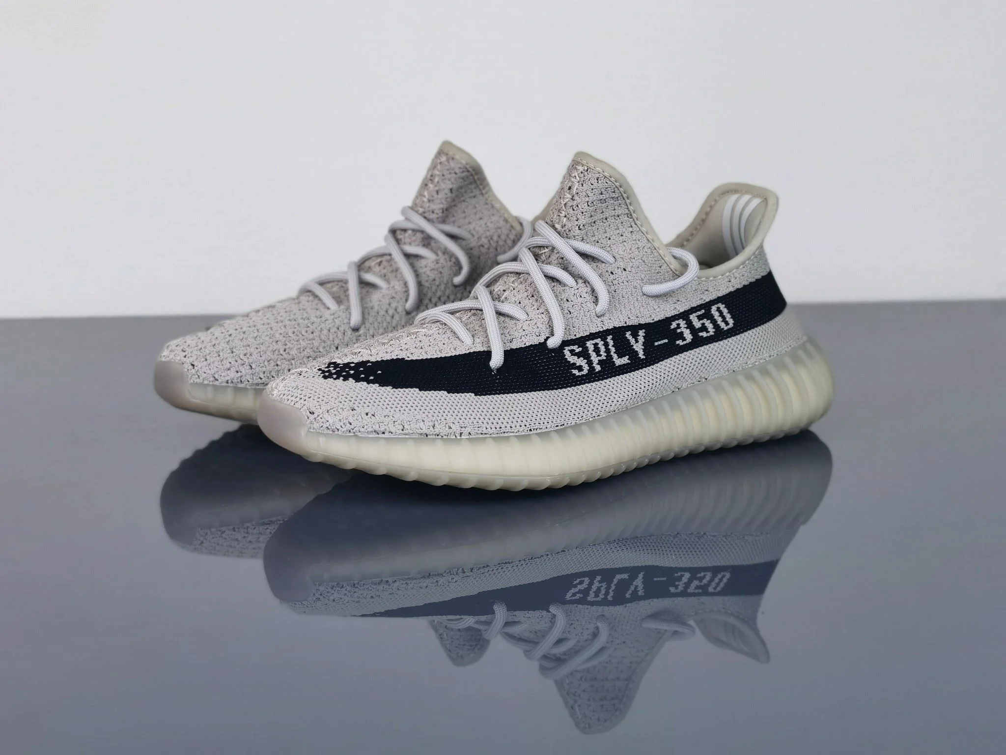 Inexpensive Adidas Yeezy 350 Shoes