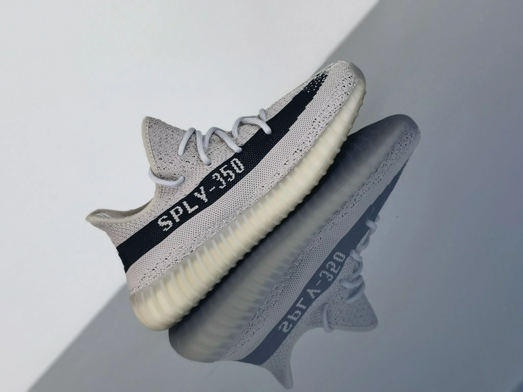 Inexpensive Adidas Yeezy 350 Shoes