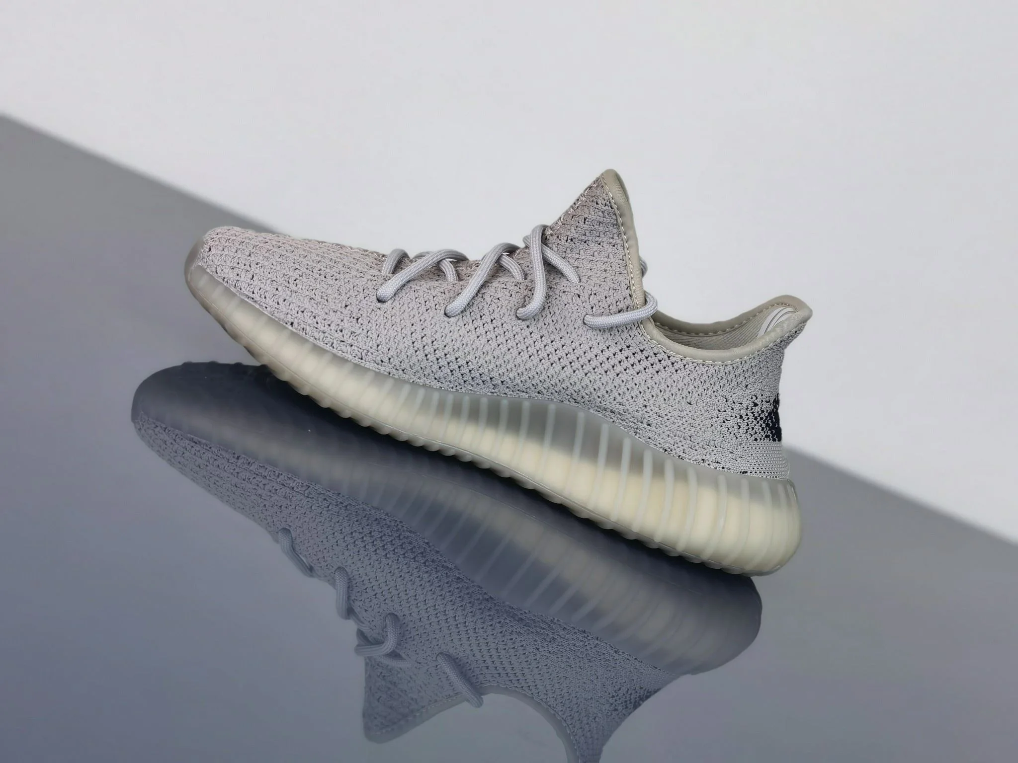 Inexpensive Adidas Yeezy 350 Shoes