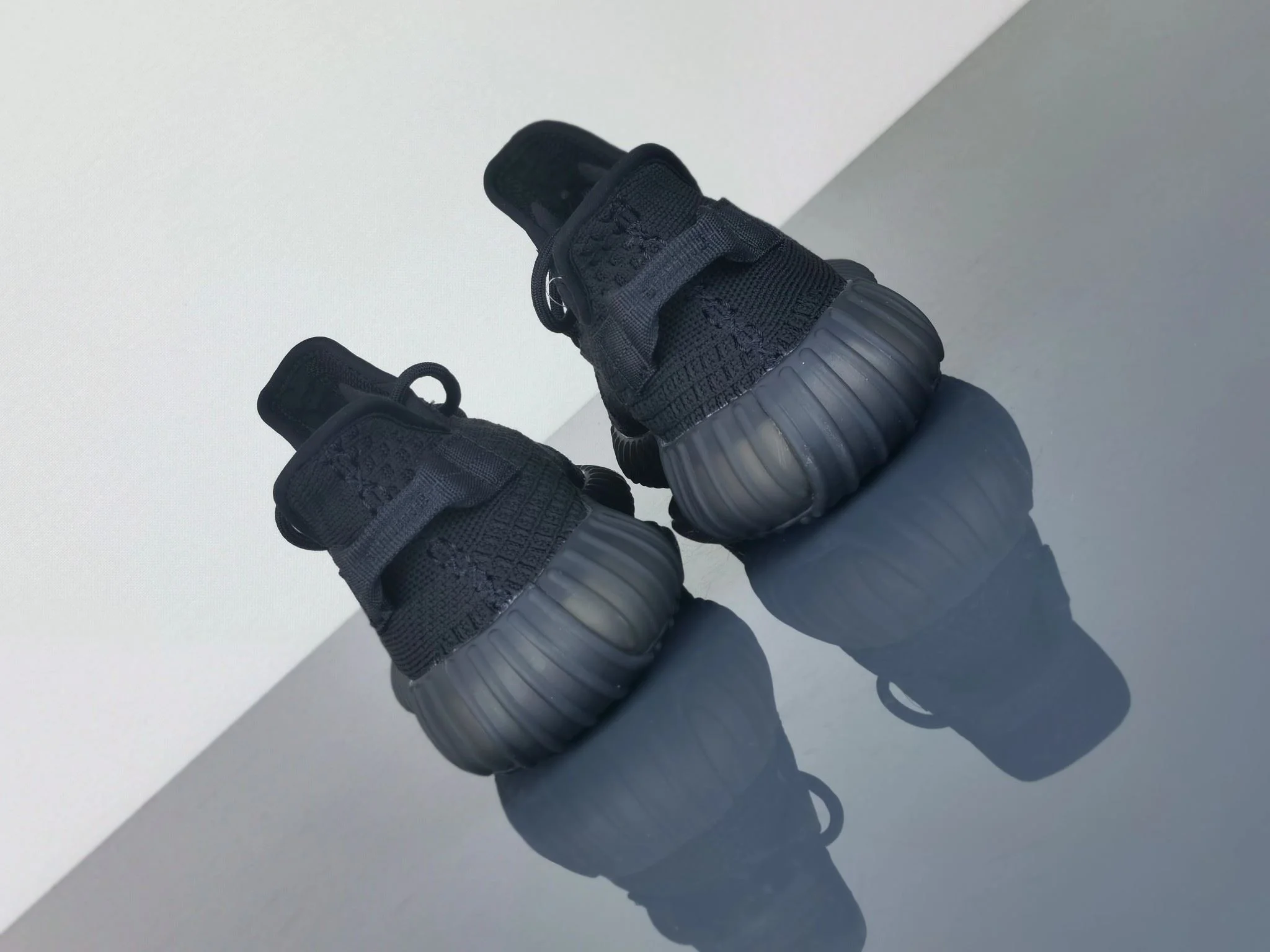 Genuine Adidas Yeezy 350 Shoes