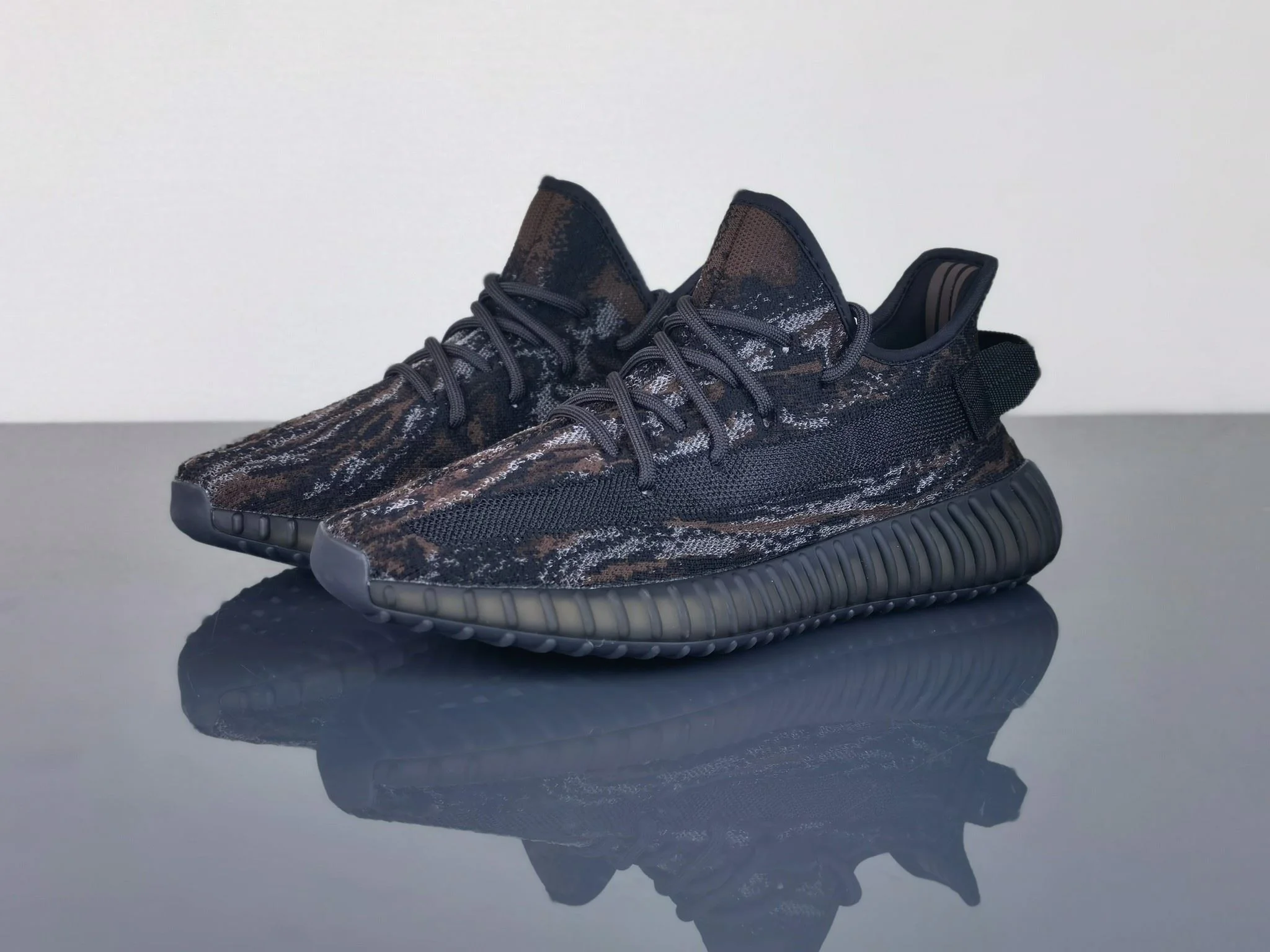 1:1 copy Adidas Yeezy 350 Shoes