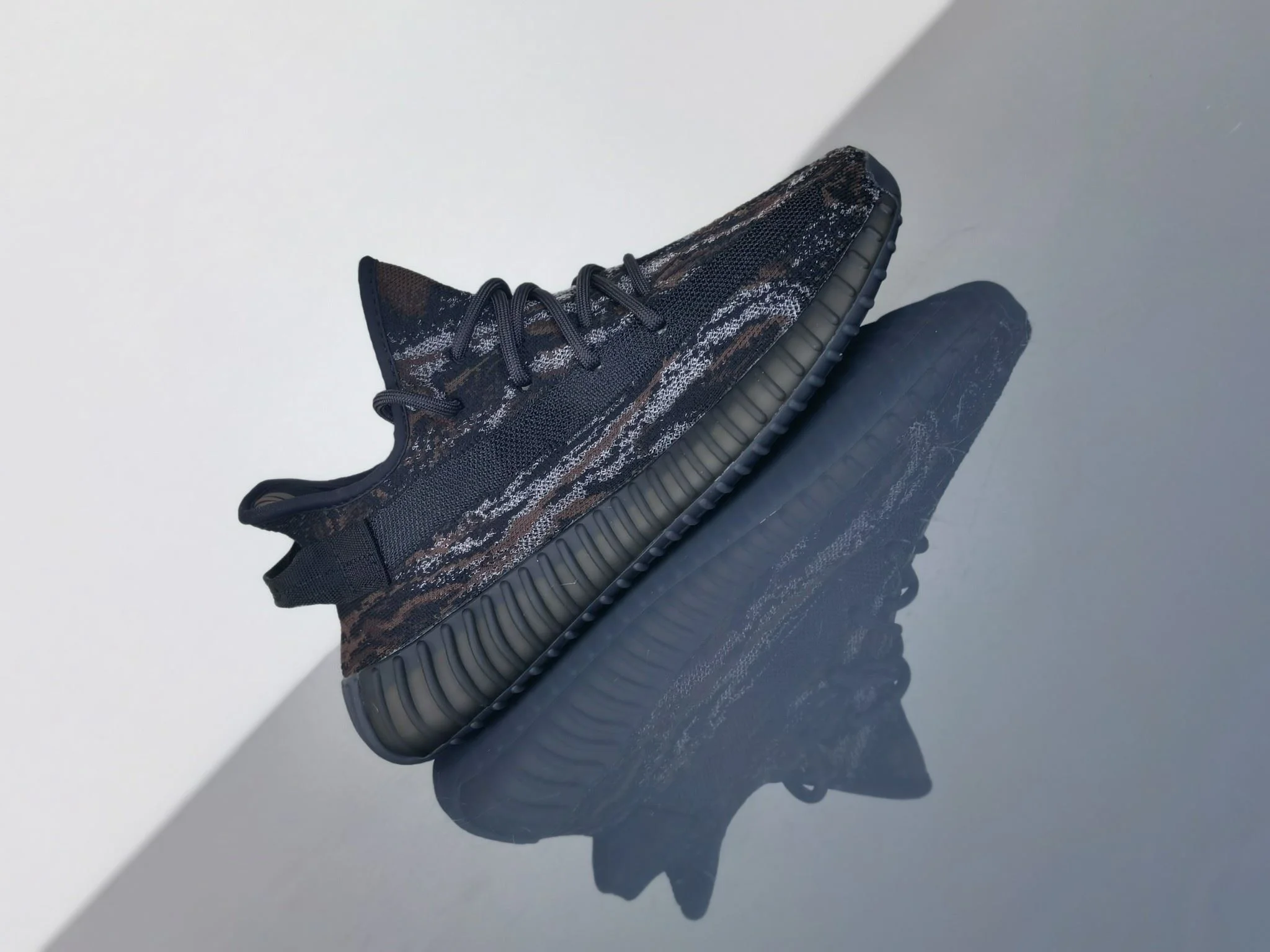 1:1 copy Adidas Yeezy 350 Shoes