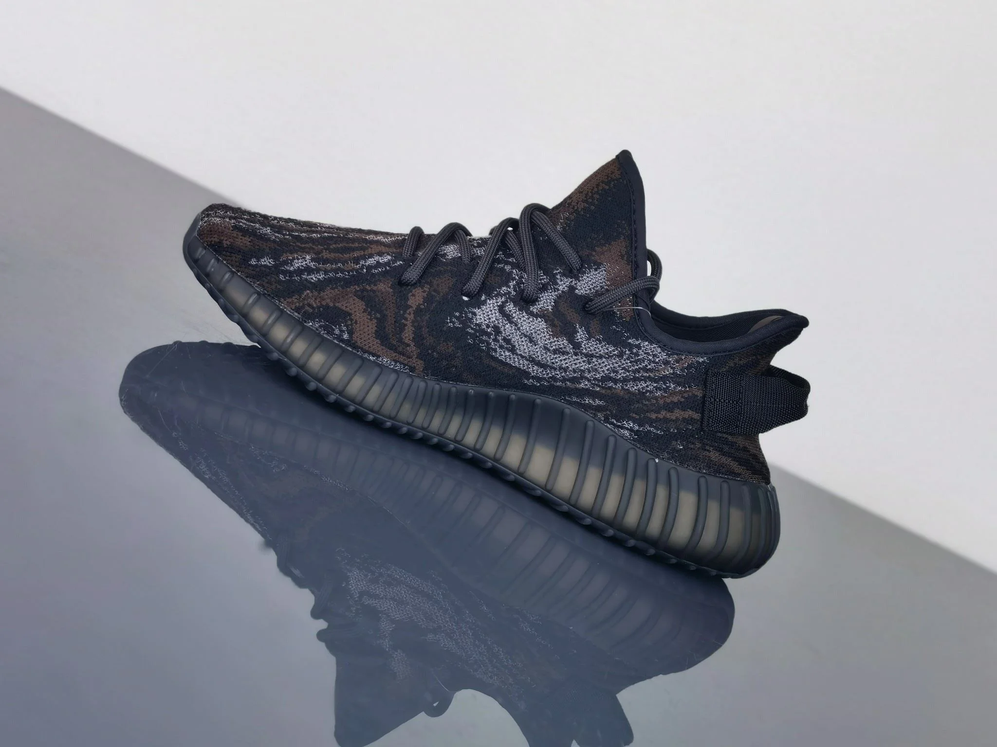 1:1 copy Adidas Yeezy 350 Shoes