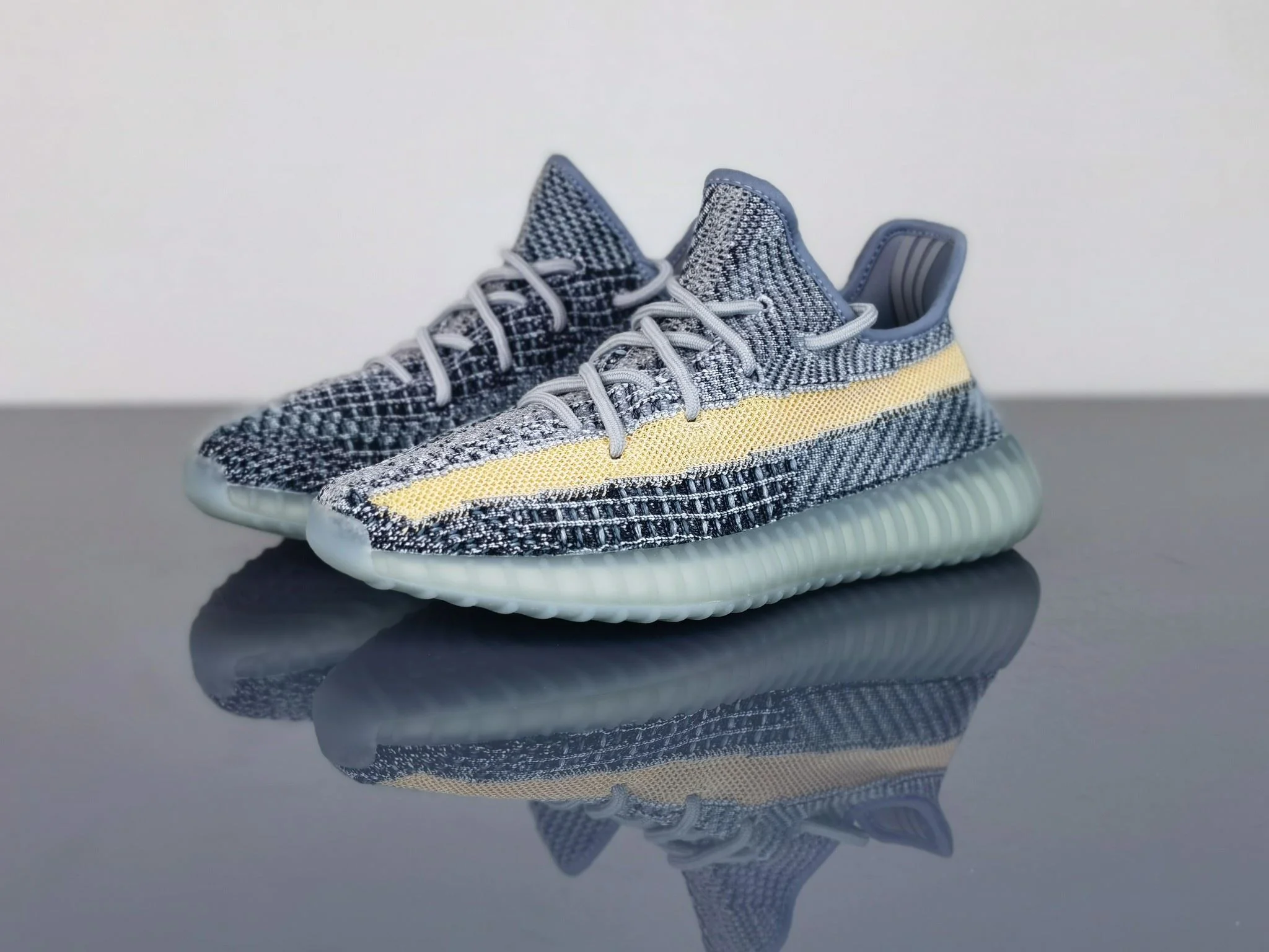 Indistinguishable Adidas Yeezy 350 Shoes