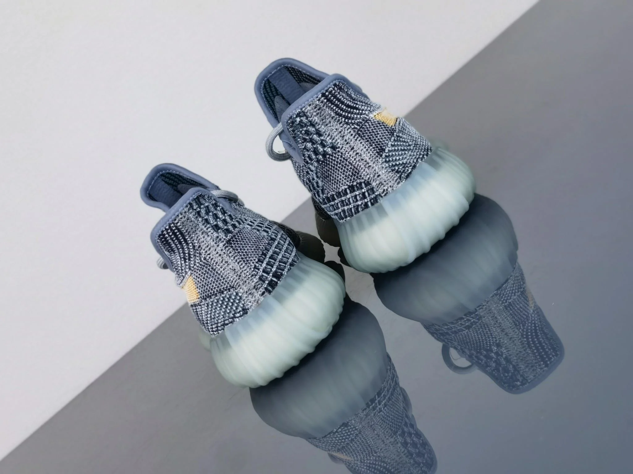 Indistinguishable Adidas Yeezy 350 Shoes