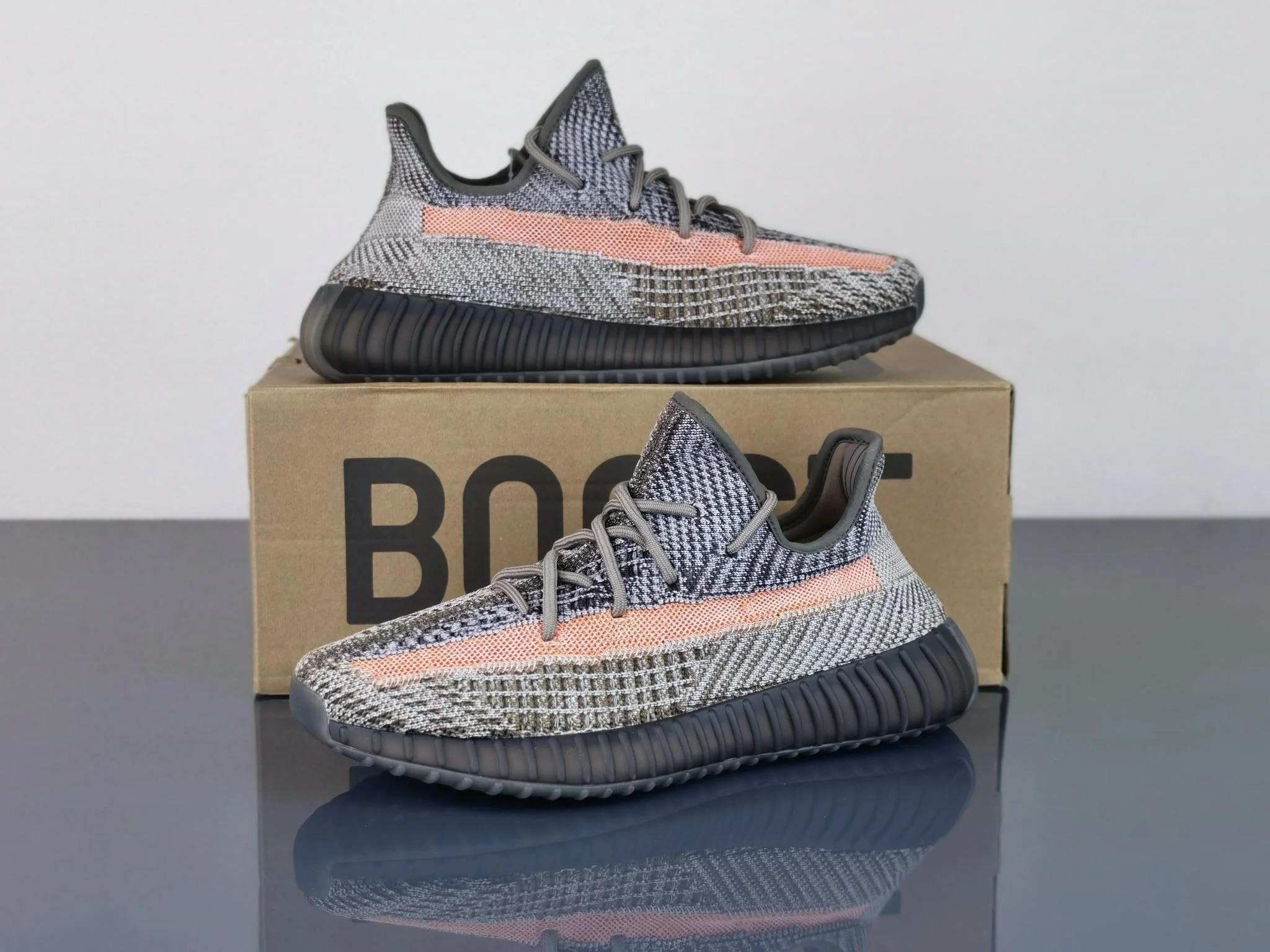Precise copy Adidas Yeezy 350 Shoes