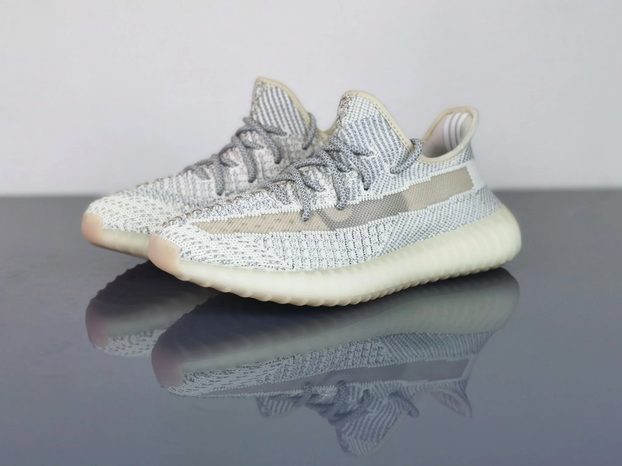 Accurate model Adidas Yeezy 350 Shoes