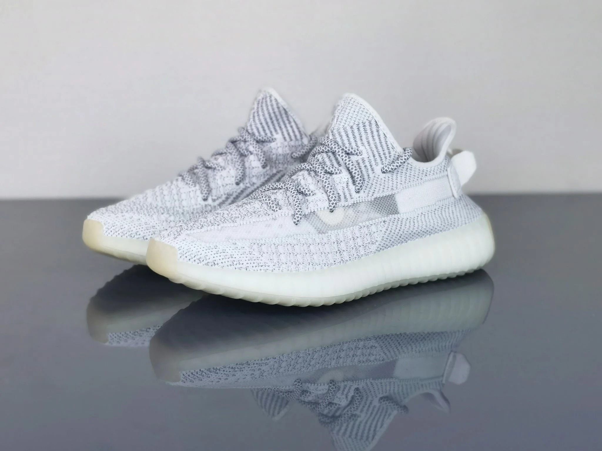 Bargain Adidas Yeezy 350 Shoes