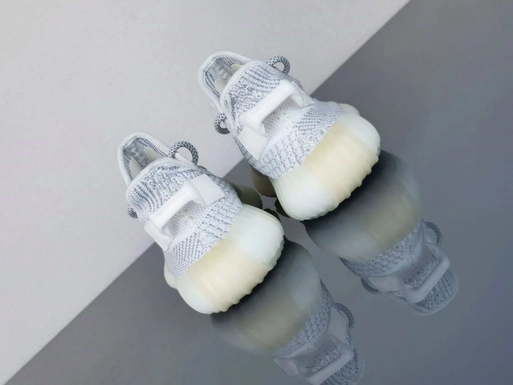 Bargain Adidas Yeezy 350 Shoes