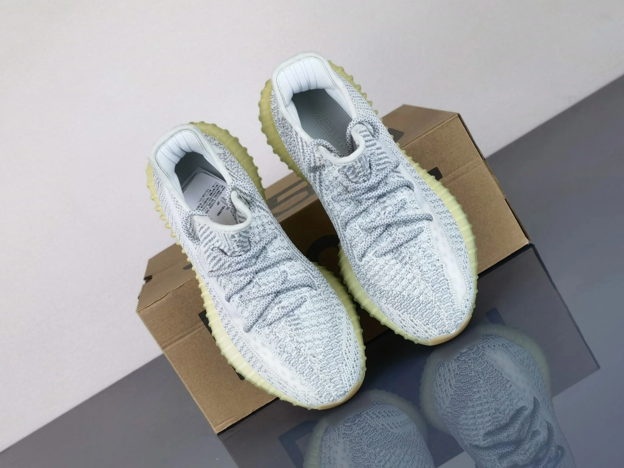 Genuine Adidas Yeezy 350 Shoes