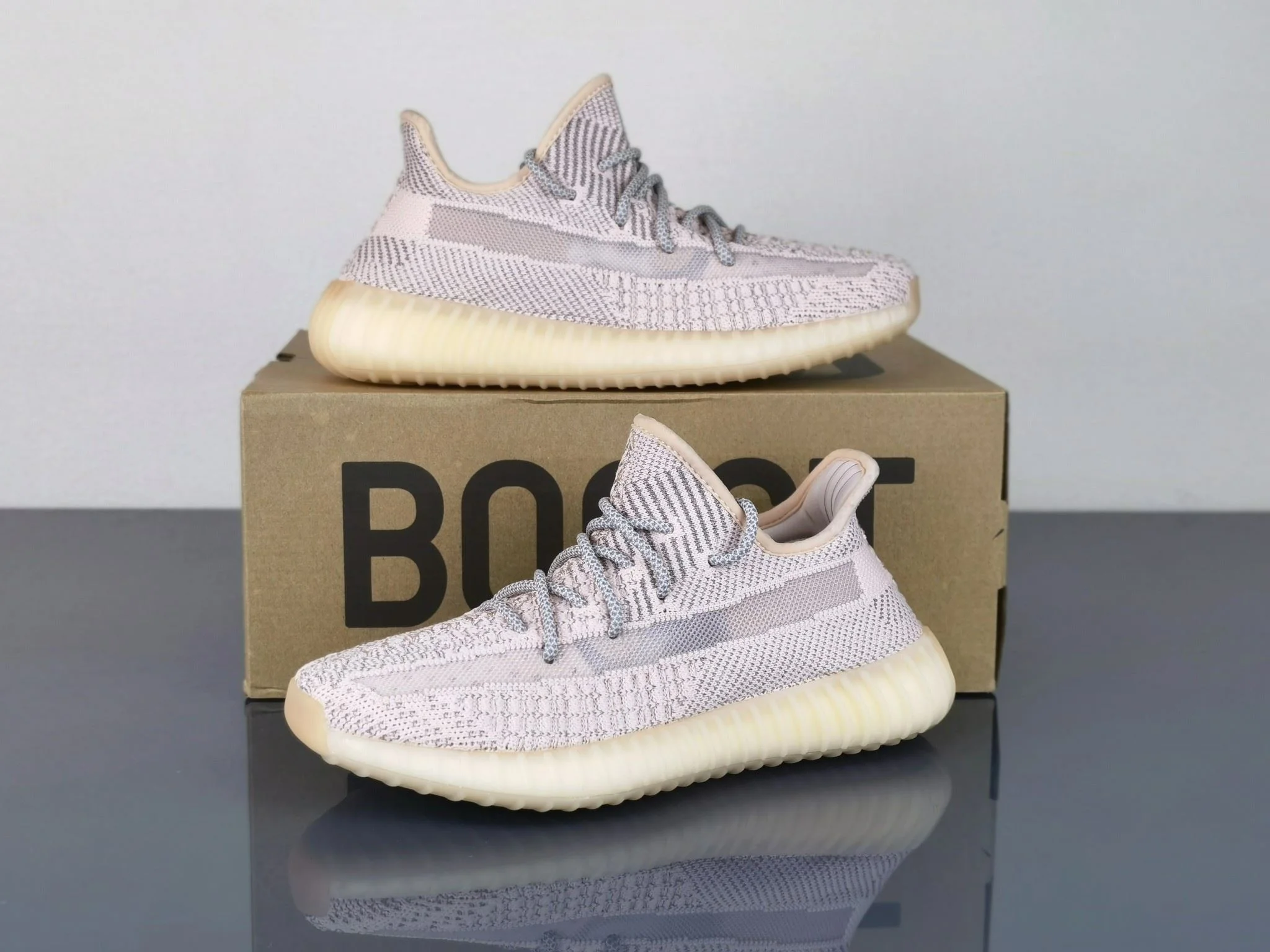 Perfect replica Adidas Yeezy 350 Shoes