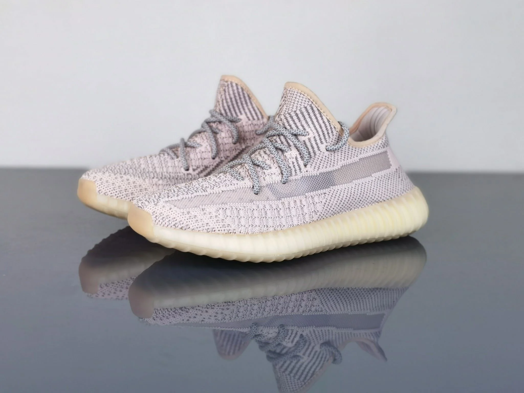 Perfect replica Adidas Yeezy 350 Shoes