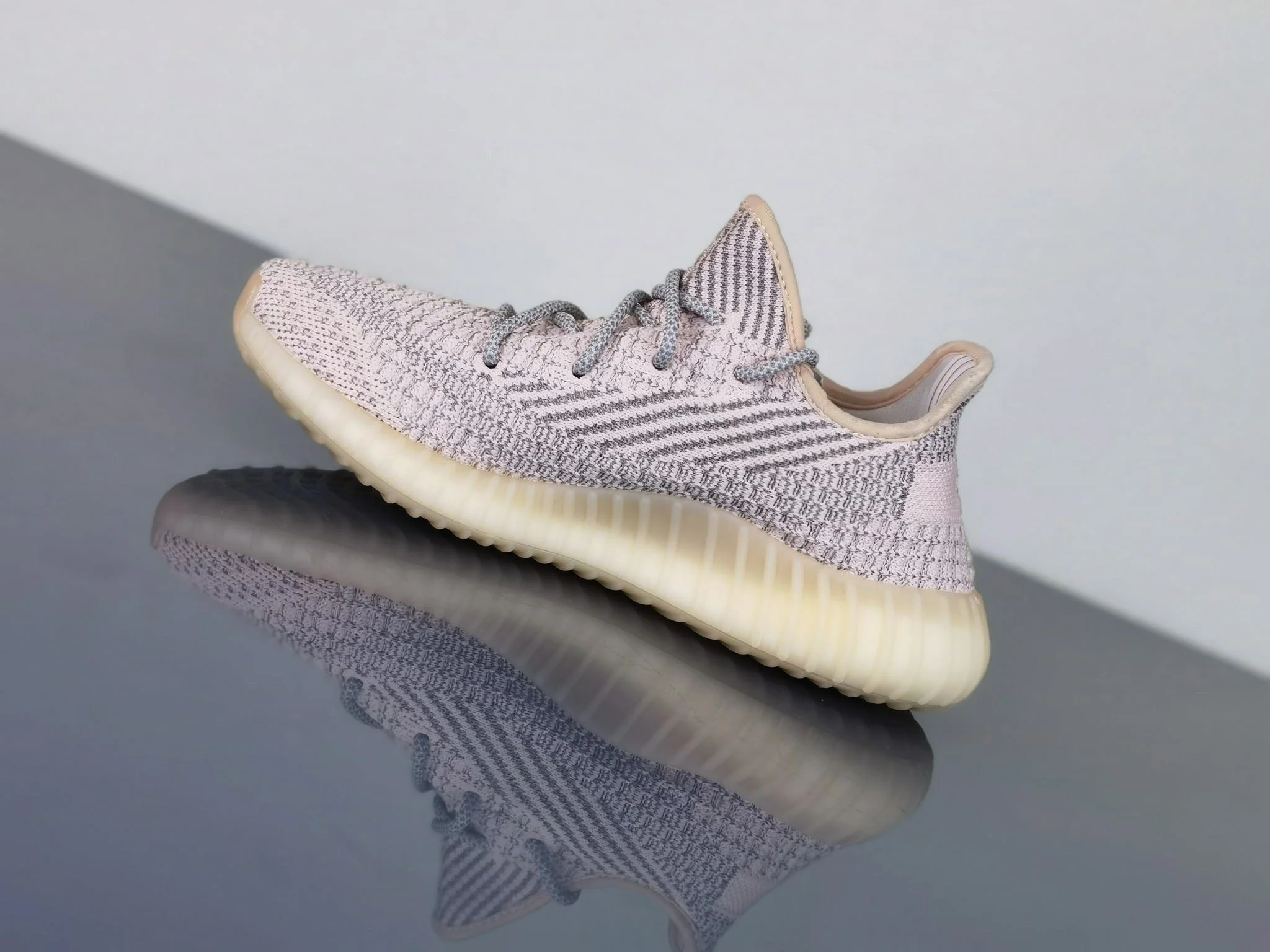 Perfect replica Adidas Yeezy 350 Shoes