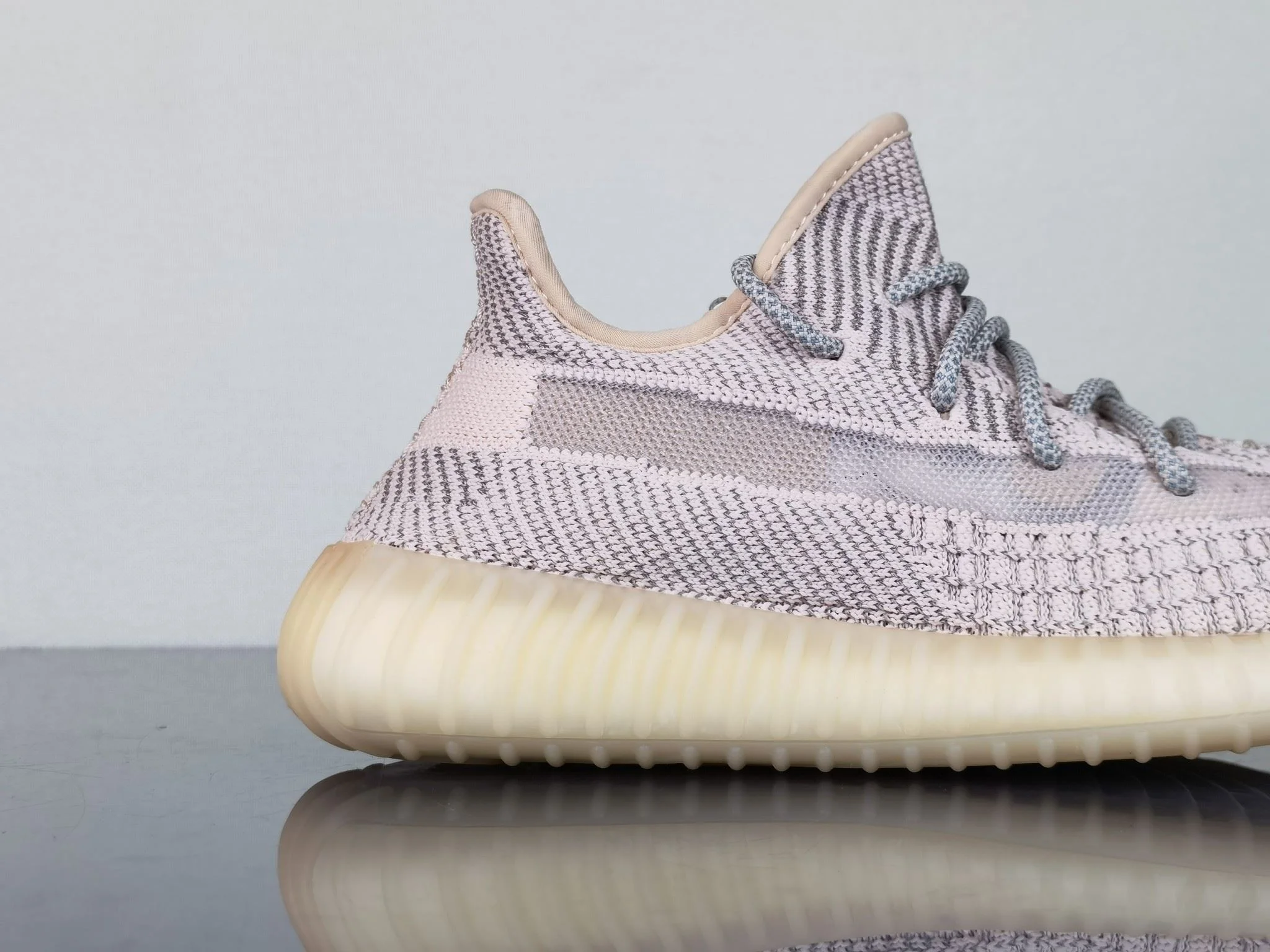Perfect replica Adidas Yeezy 350 Shoes