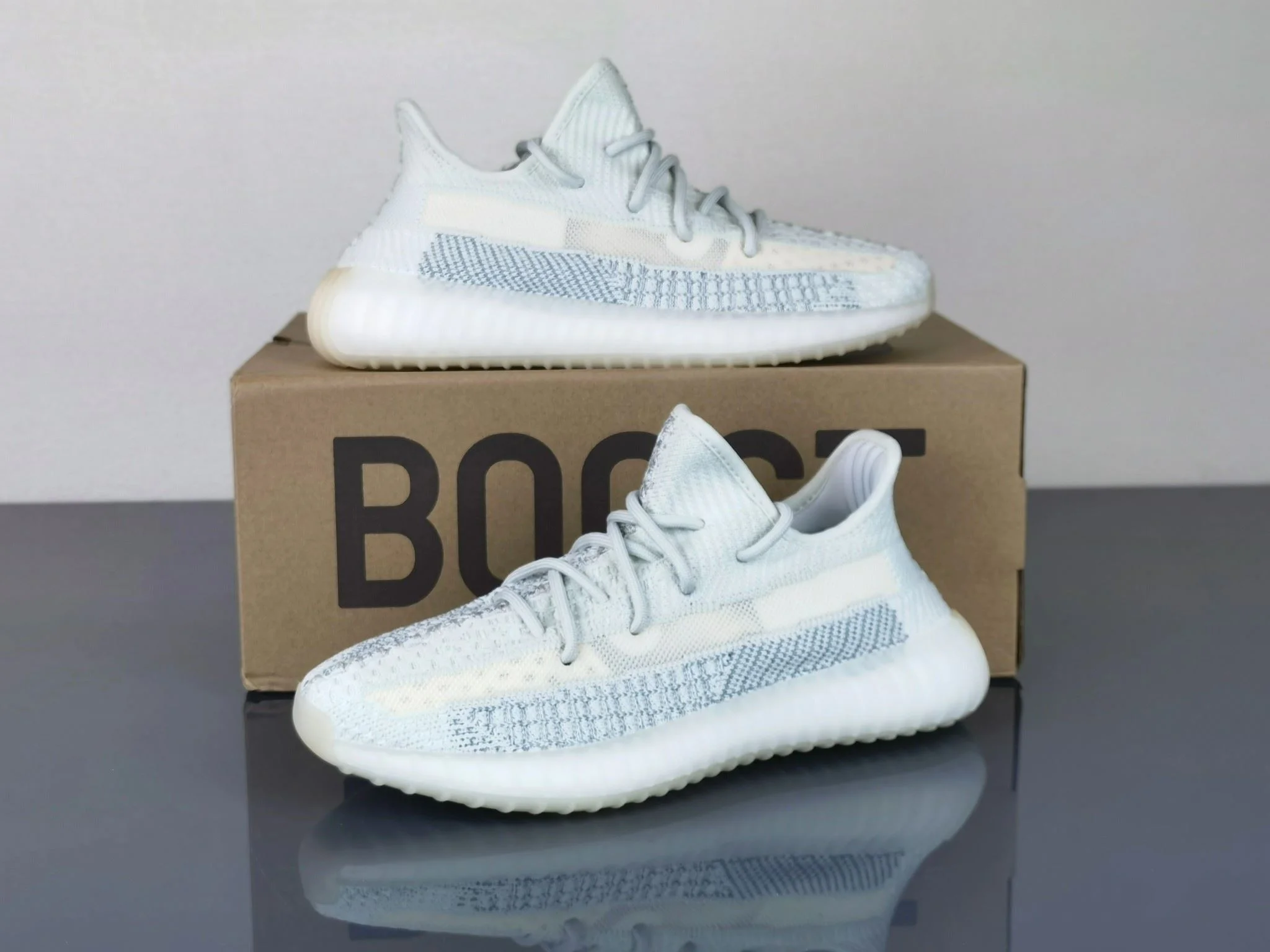 Brand-authenticated Adidas Yeezy 350 Shoes