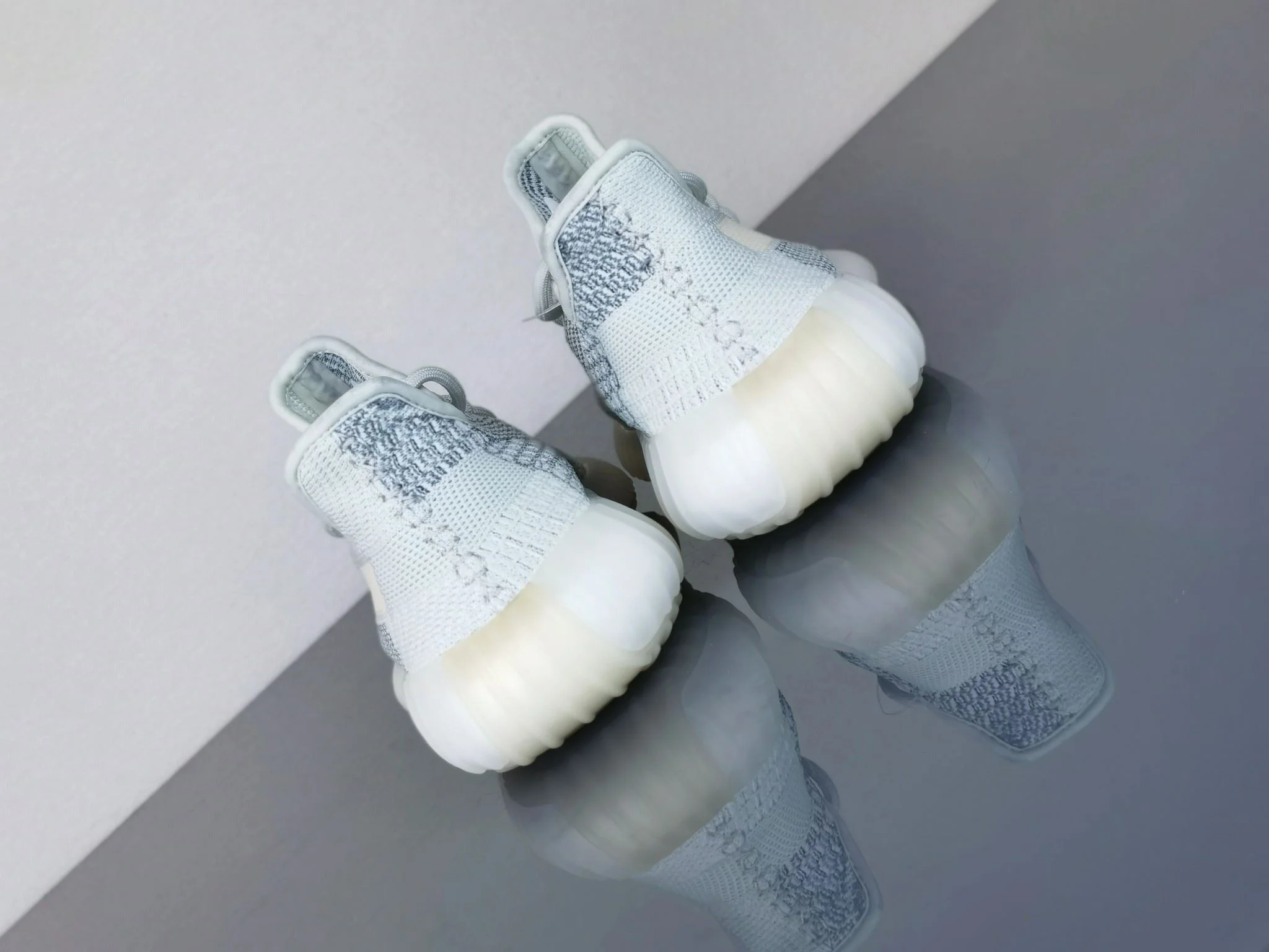 Brand-authenticated Adidas Yeezy 350 Shoes