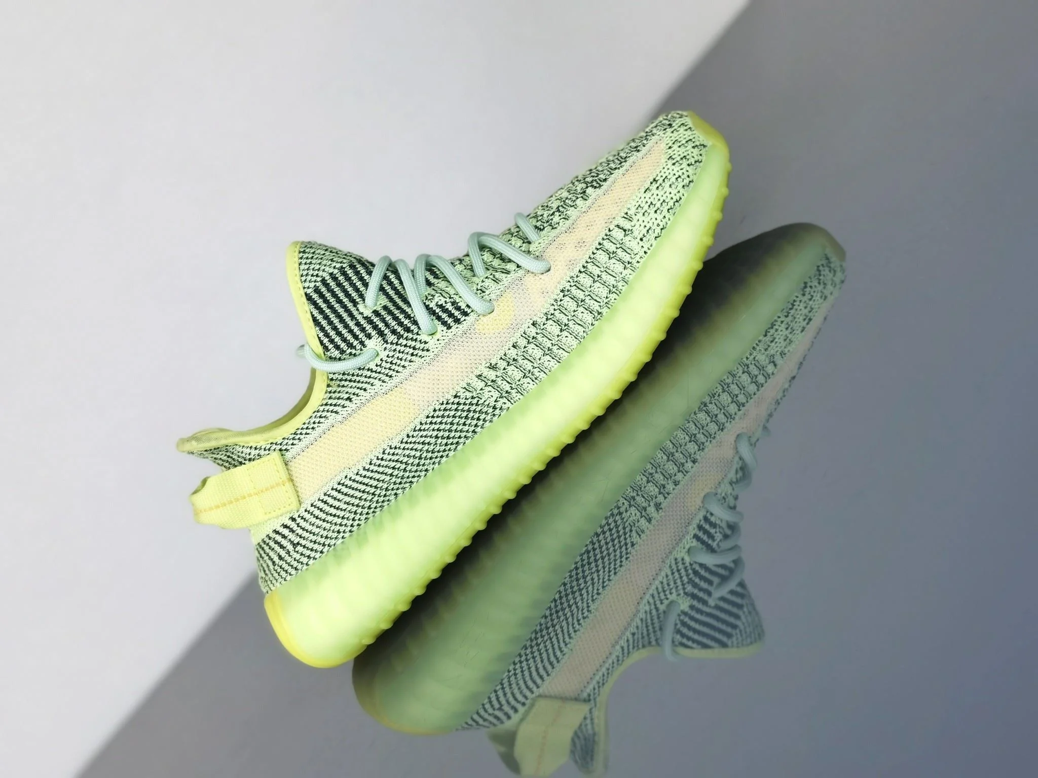Discounted Adidas Yeezy 350 Shoes