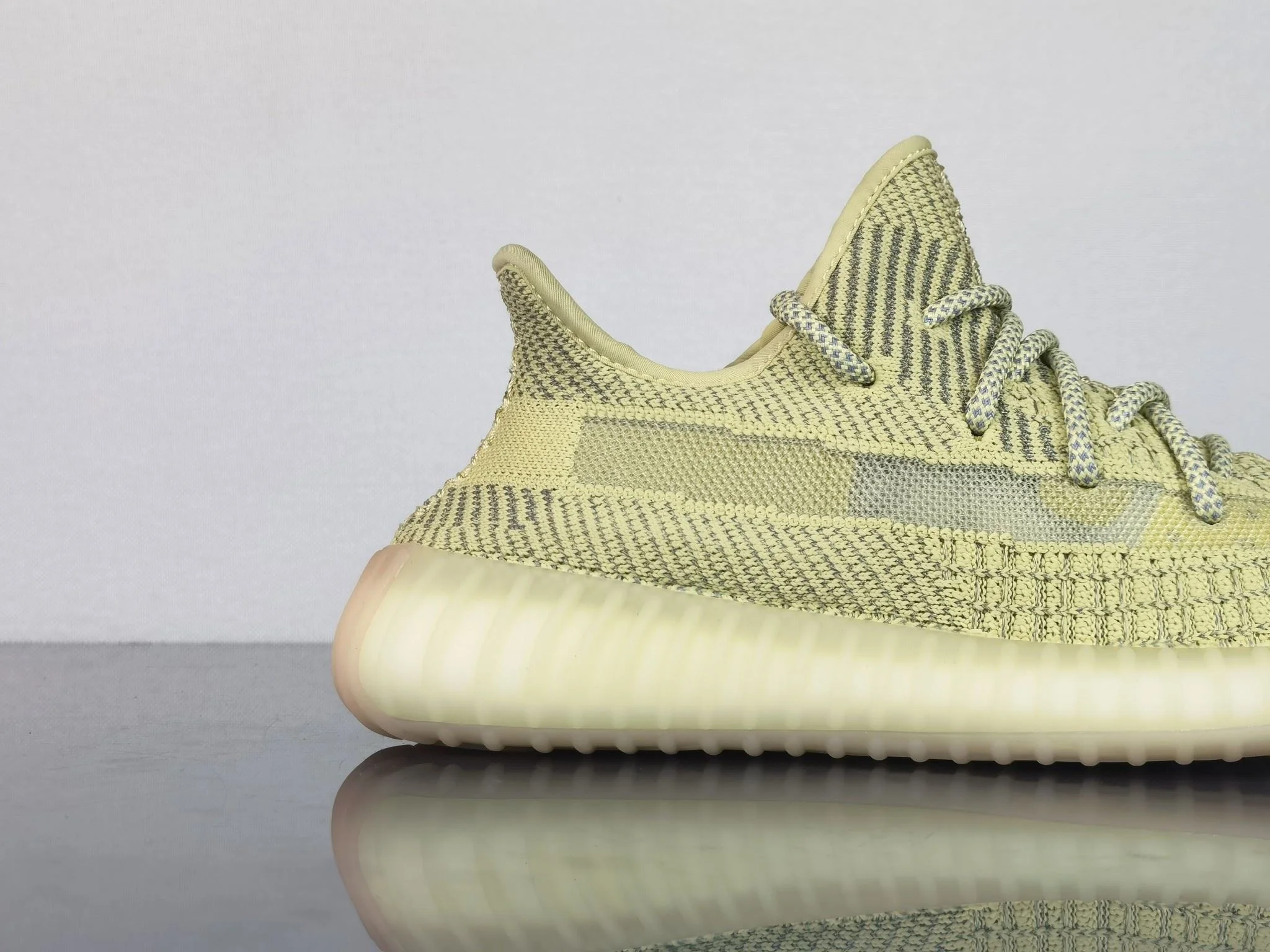 High fidelity Adidas Yeezy 350 Shoes