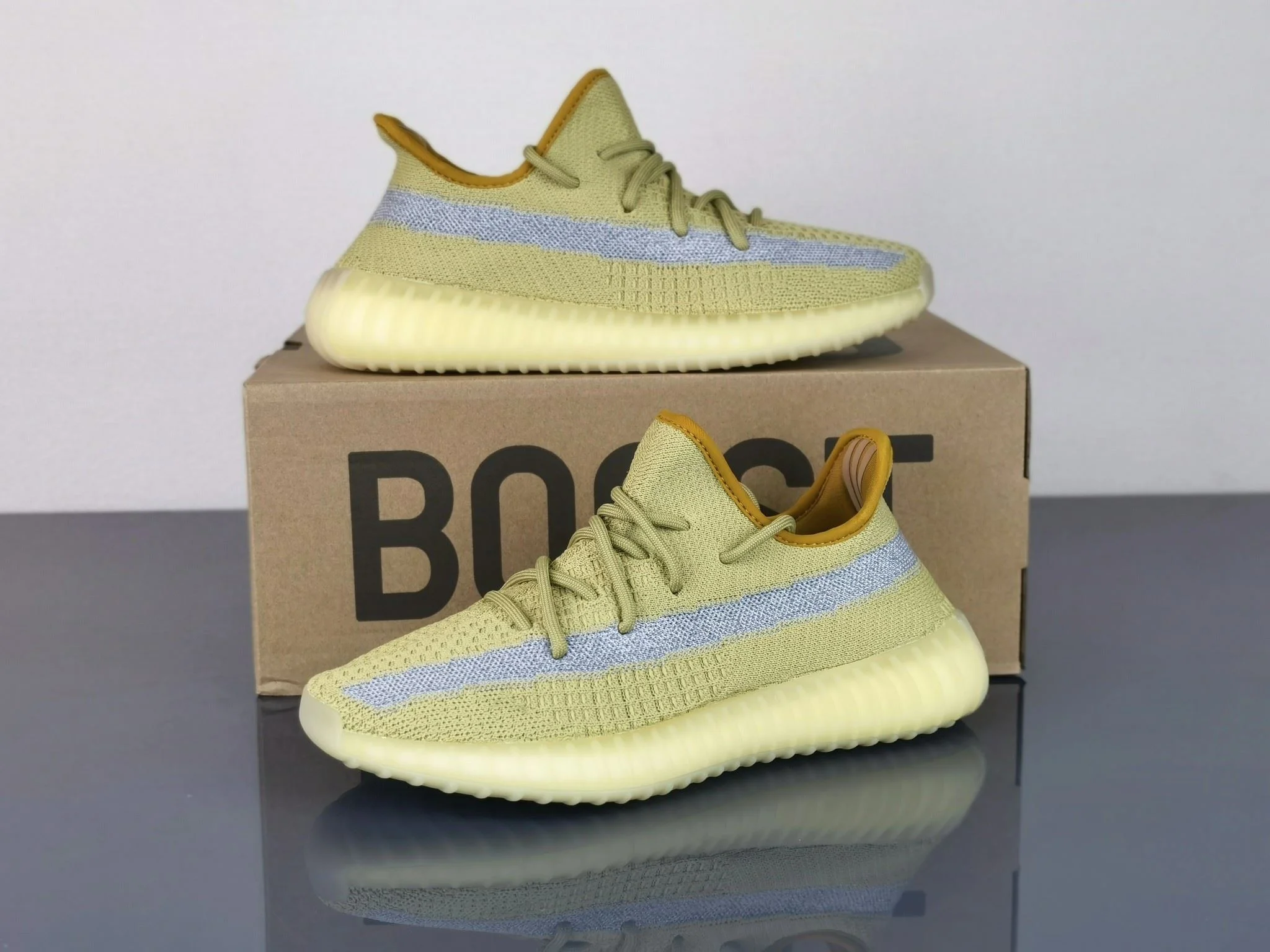 Bargain Adidas Yeezy 350 Shoes