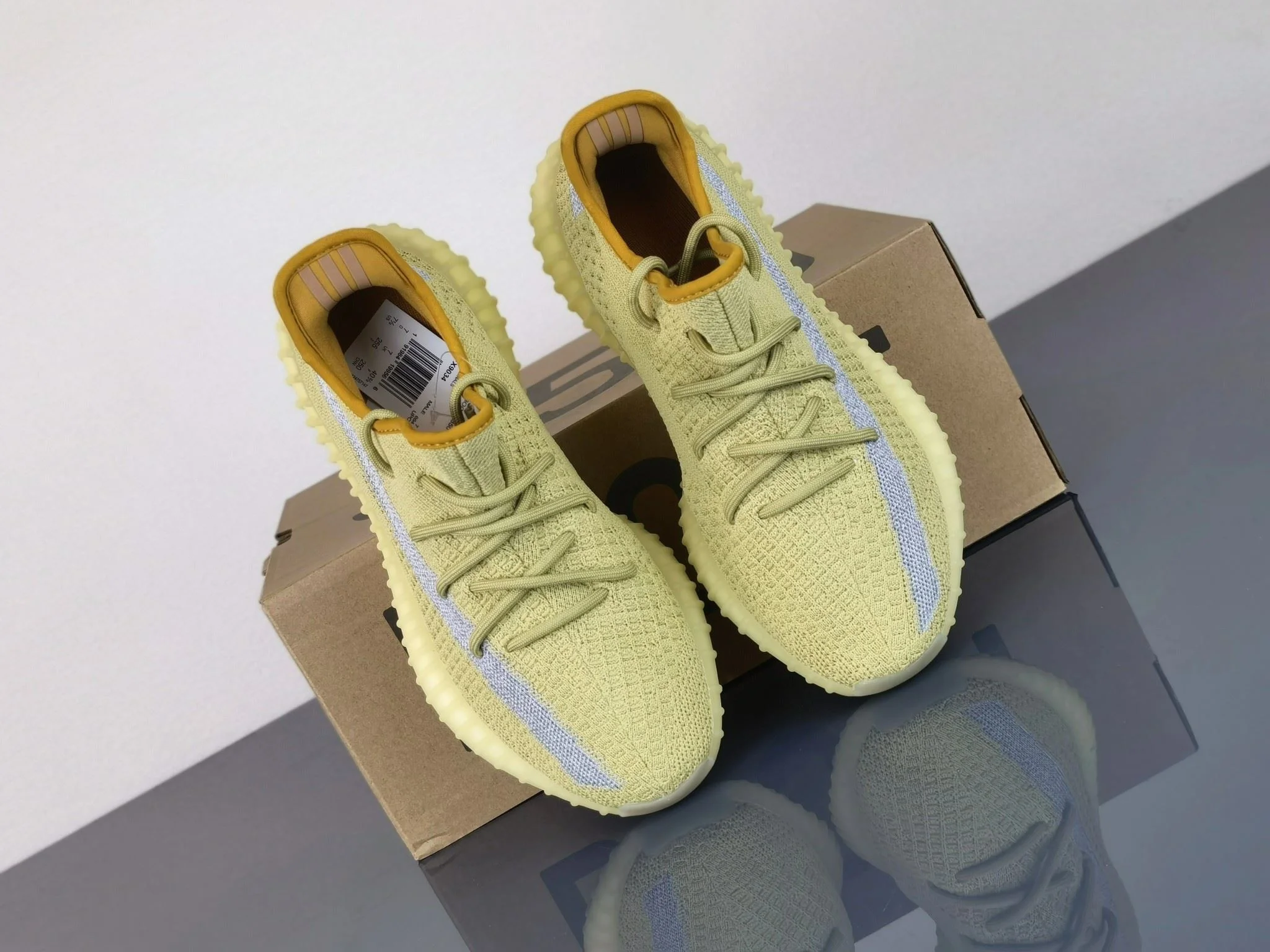 Bargain Adidas Yeezy 350 Shoes