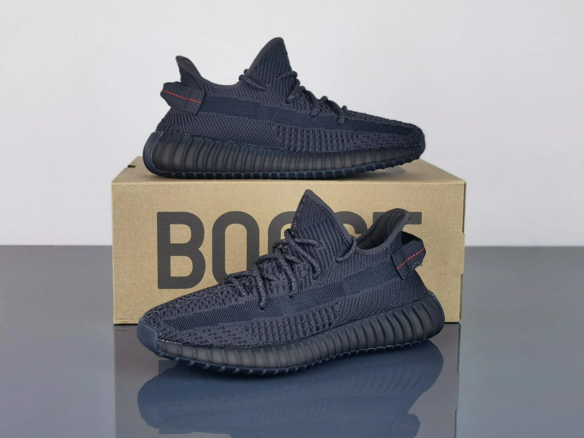 Genuine Adidas Yeezy 350 Shoes