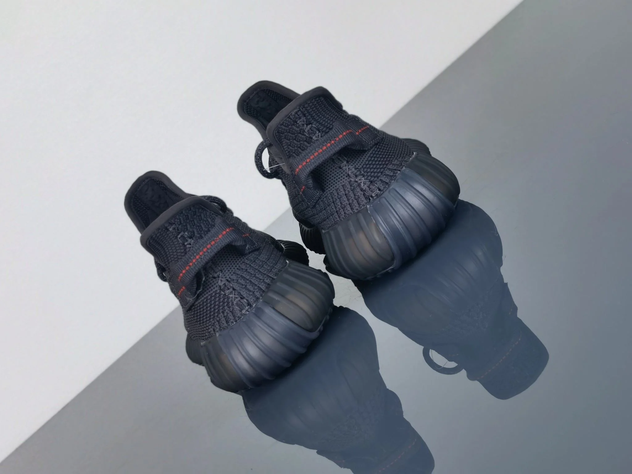 Genuine Adidas Yeezy 350 Shoes
