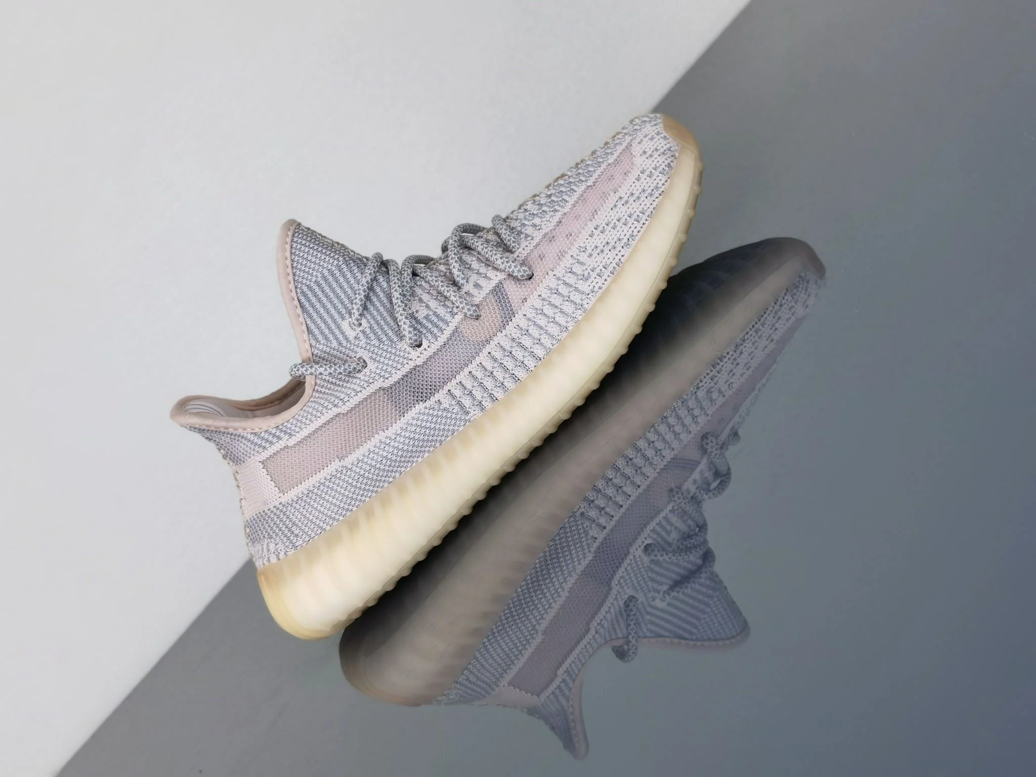 Legit Adidas Yeezy 350 Shoes
