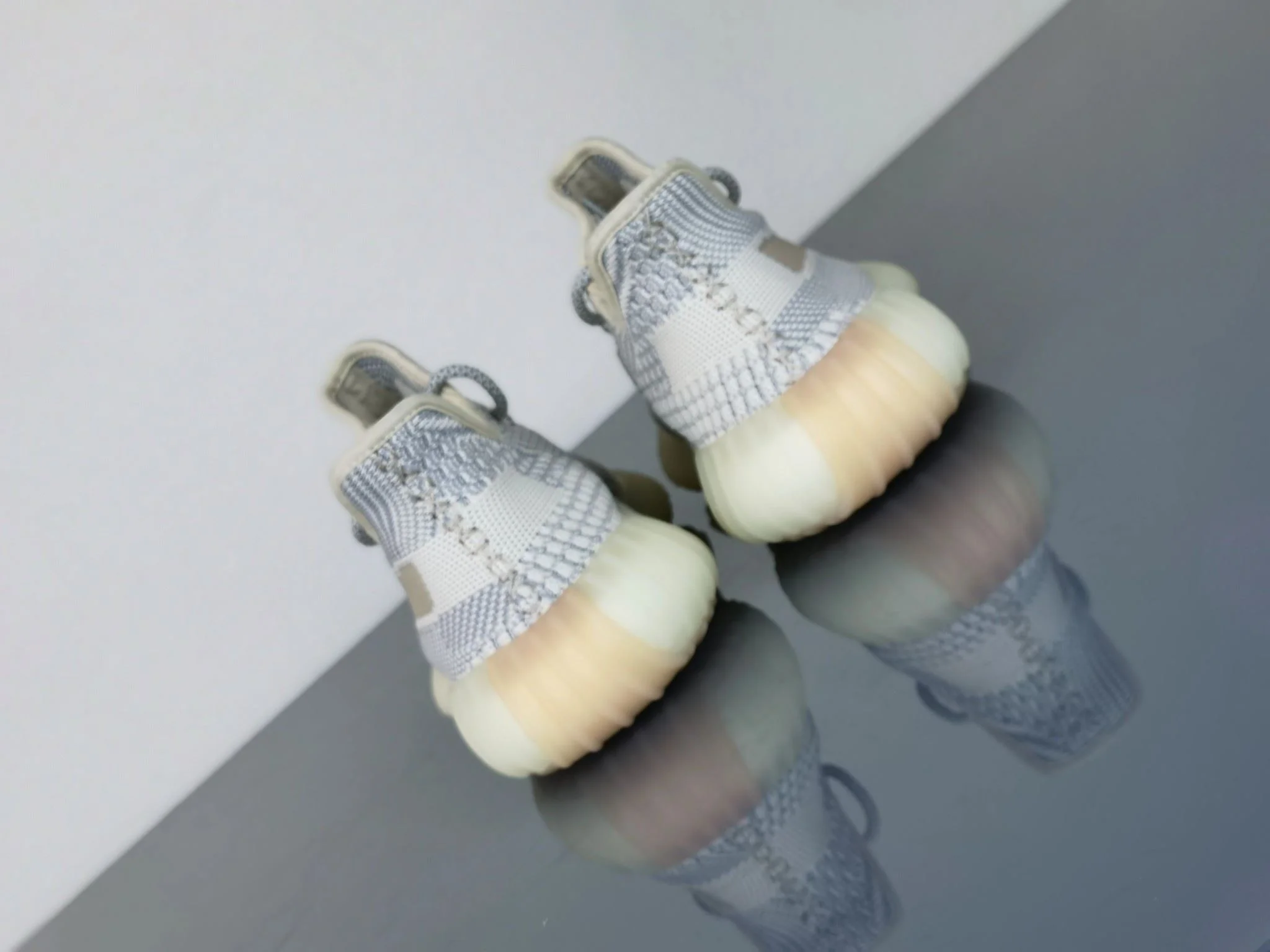 Inexpensive Adidas Yeezy 350 Shoes