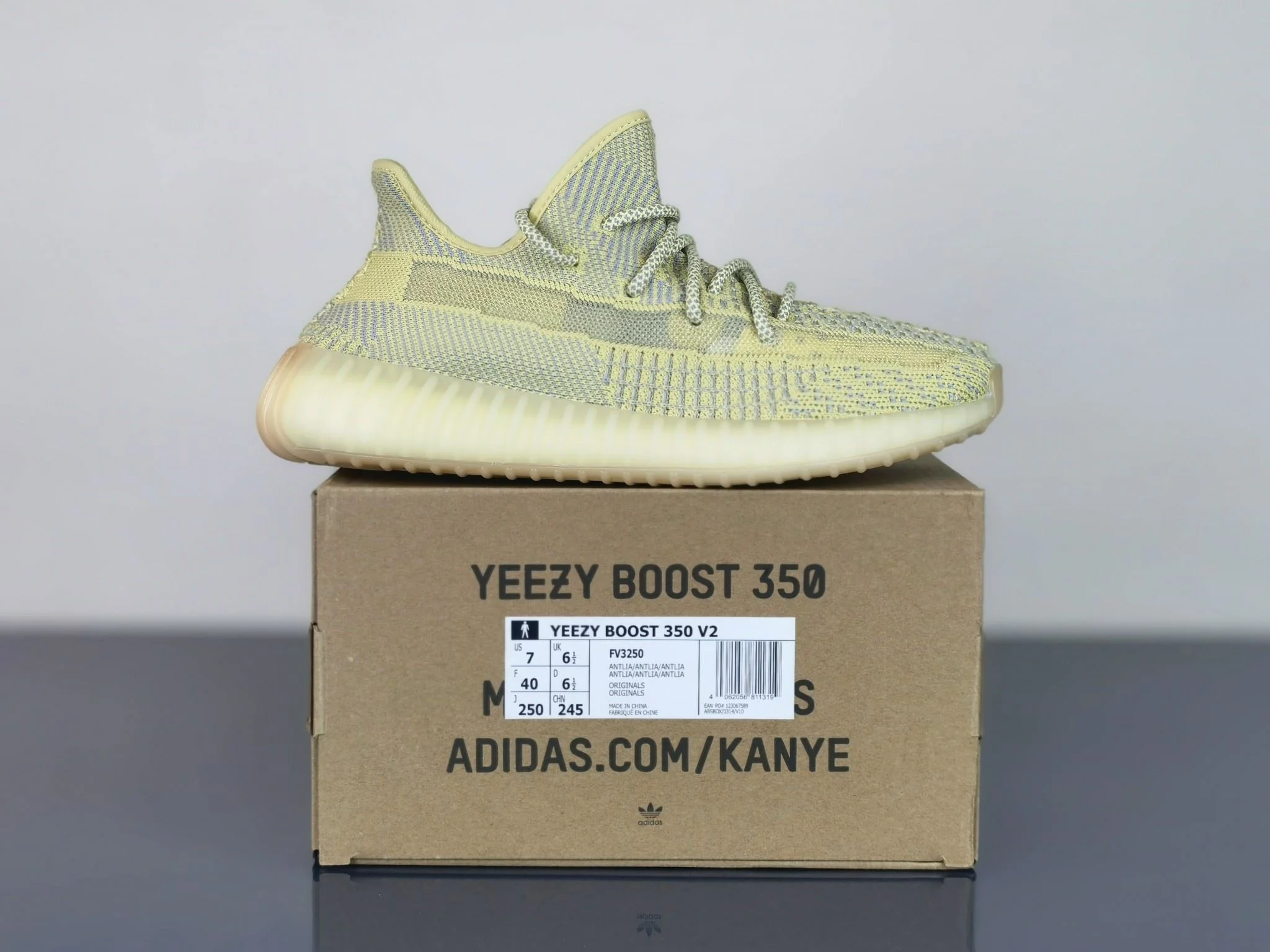 Adidas Yeezy 350 Shoes