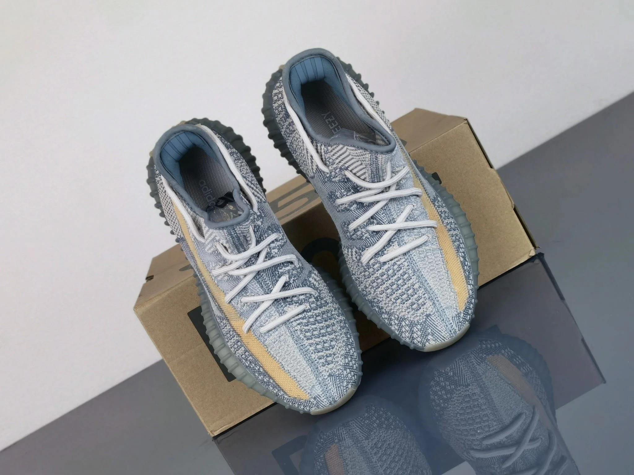 Real Adidas Yeezy 350 Shoes