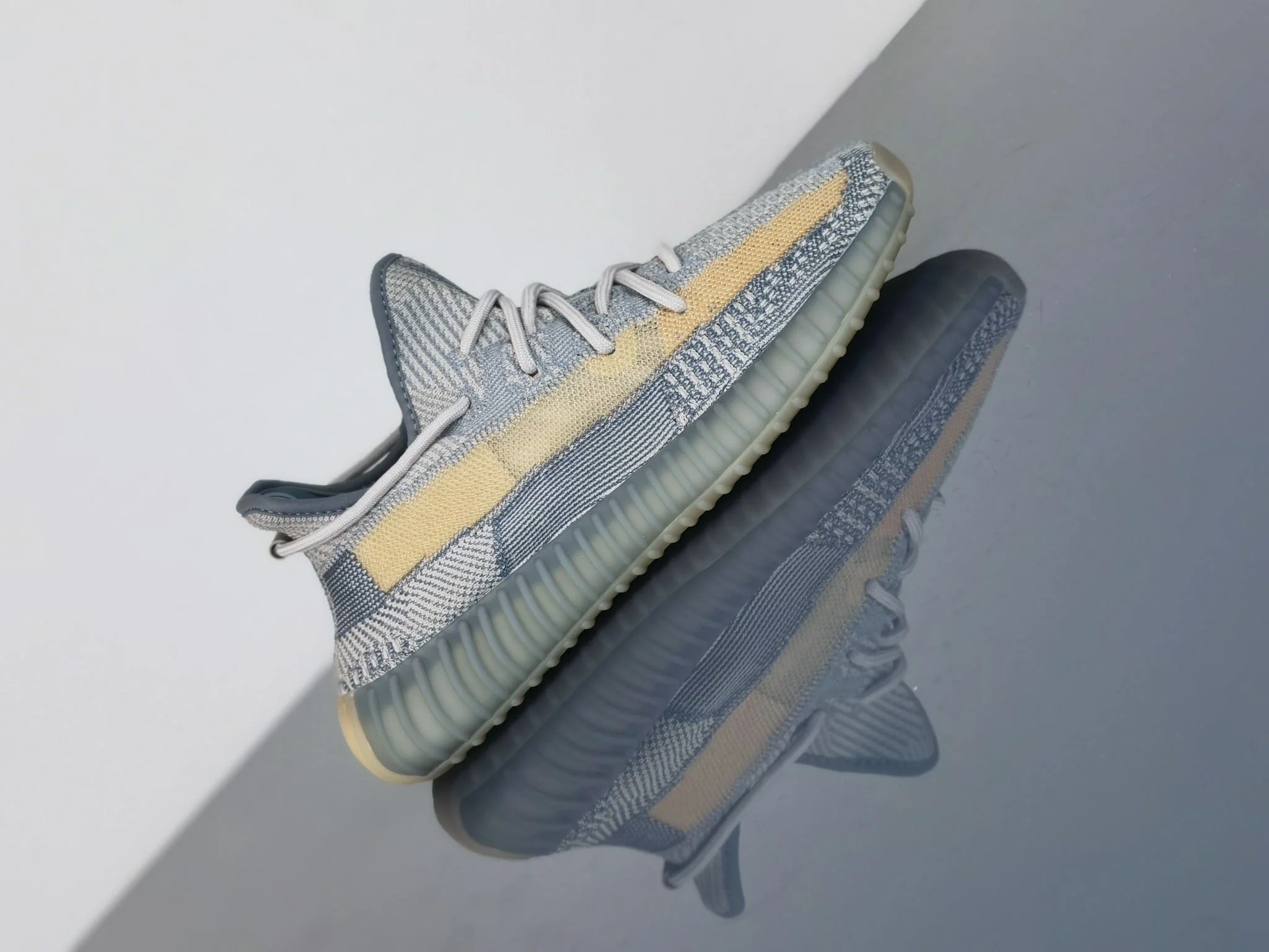 Real Adidas Yeezy 350 Shoes