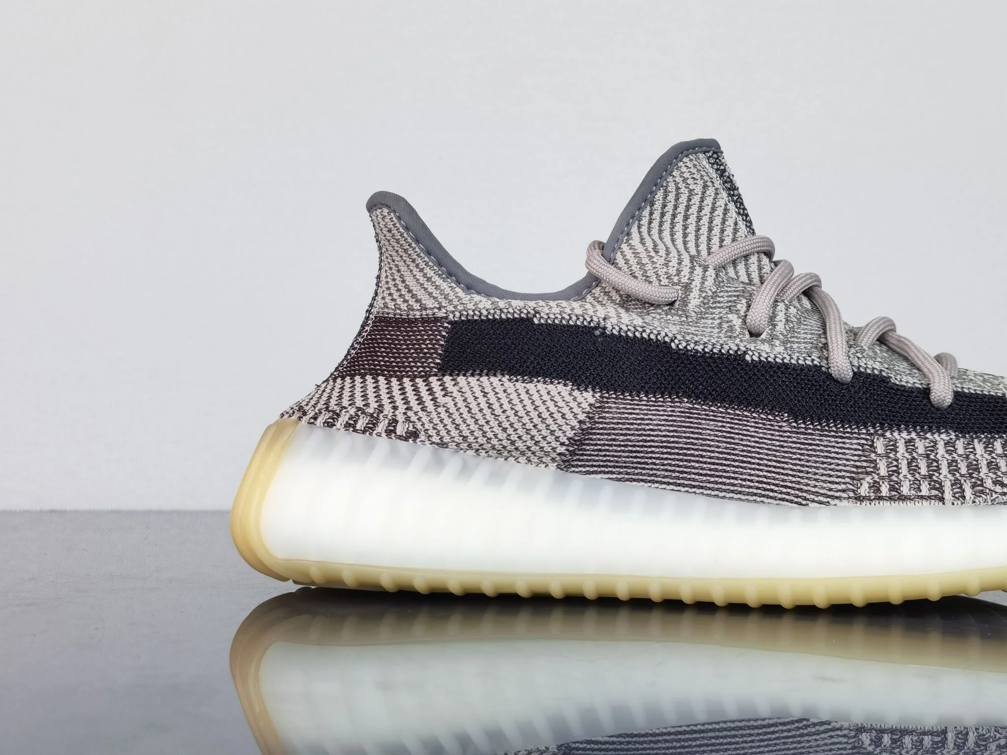 Legit Adidas Yeezy 350 Shoes
