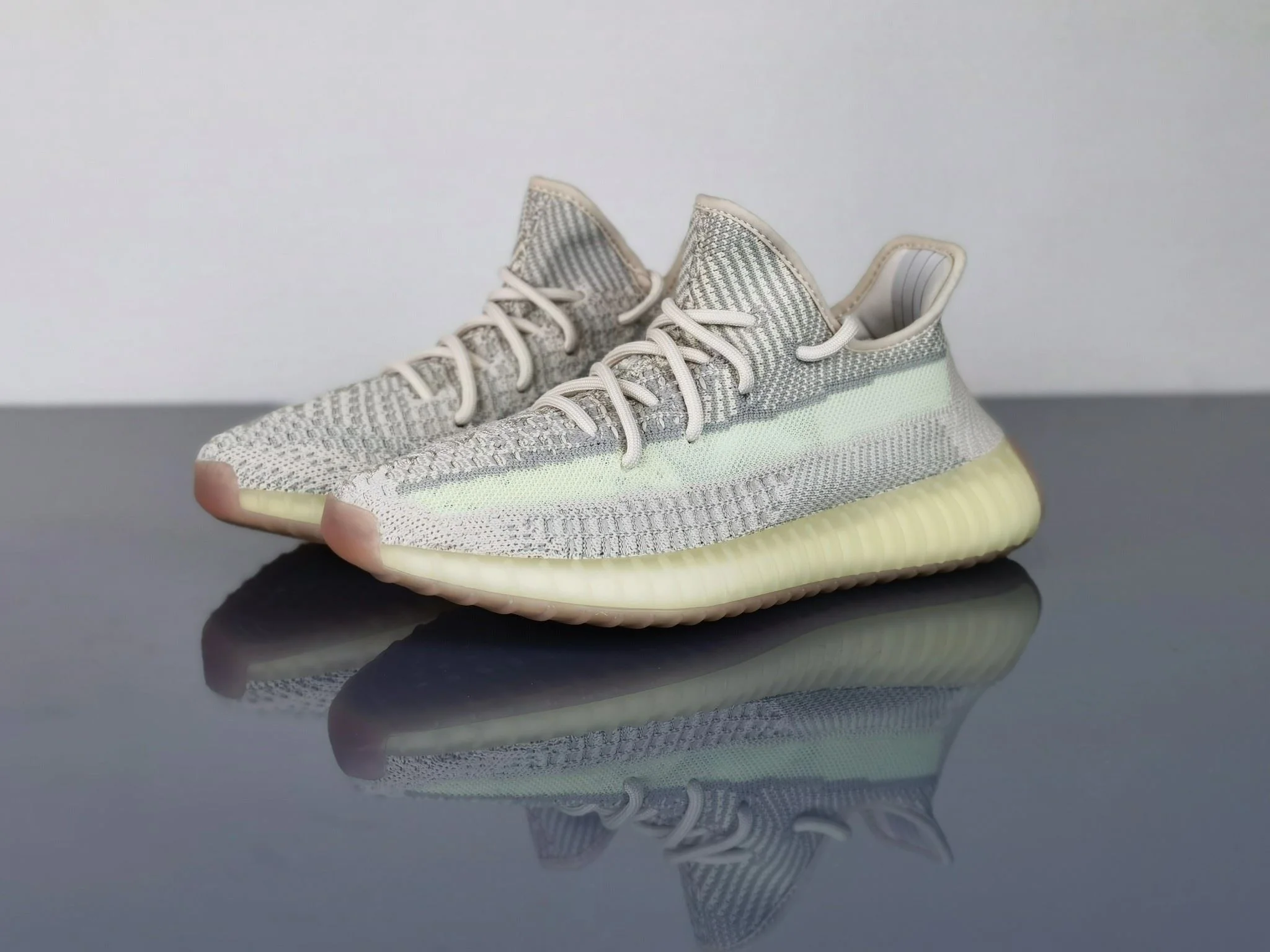 1:1 copy Adidas Yeezy 350 Shoes
