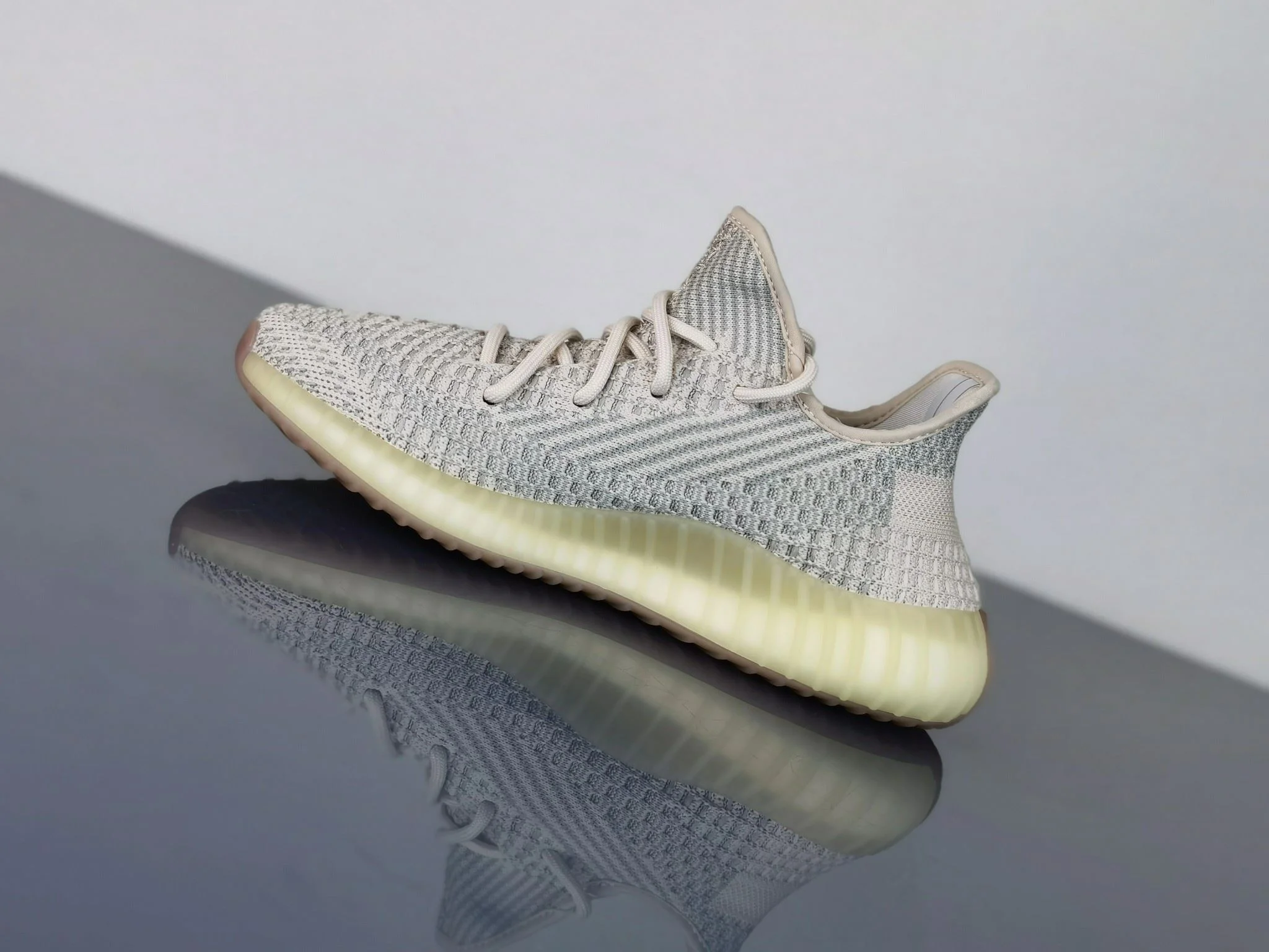 1:1 copy Adidas Yeezy 350 Shoes