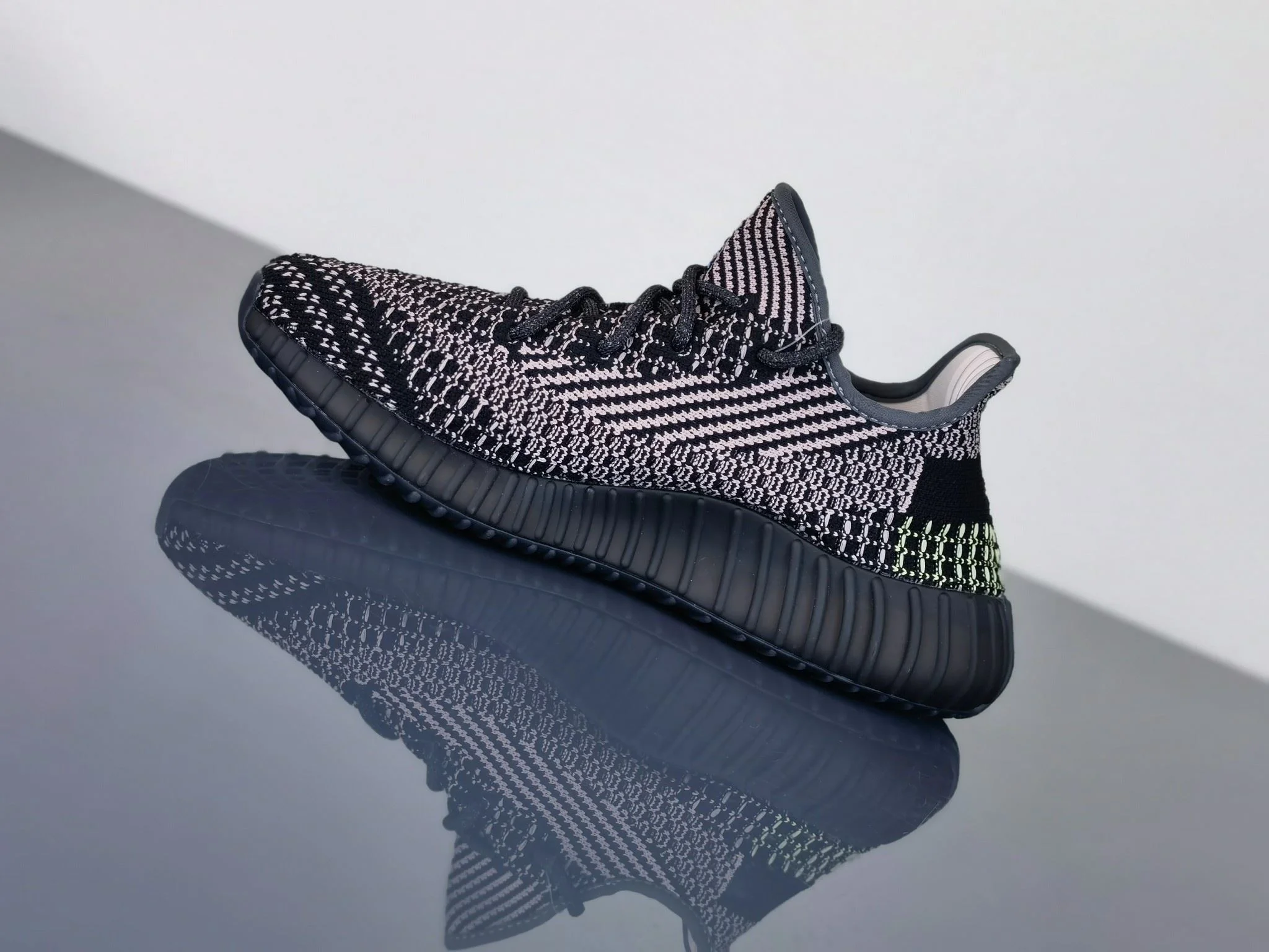 Factory-made Adidas Yeezy 350 Shoes