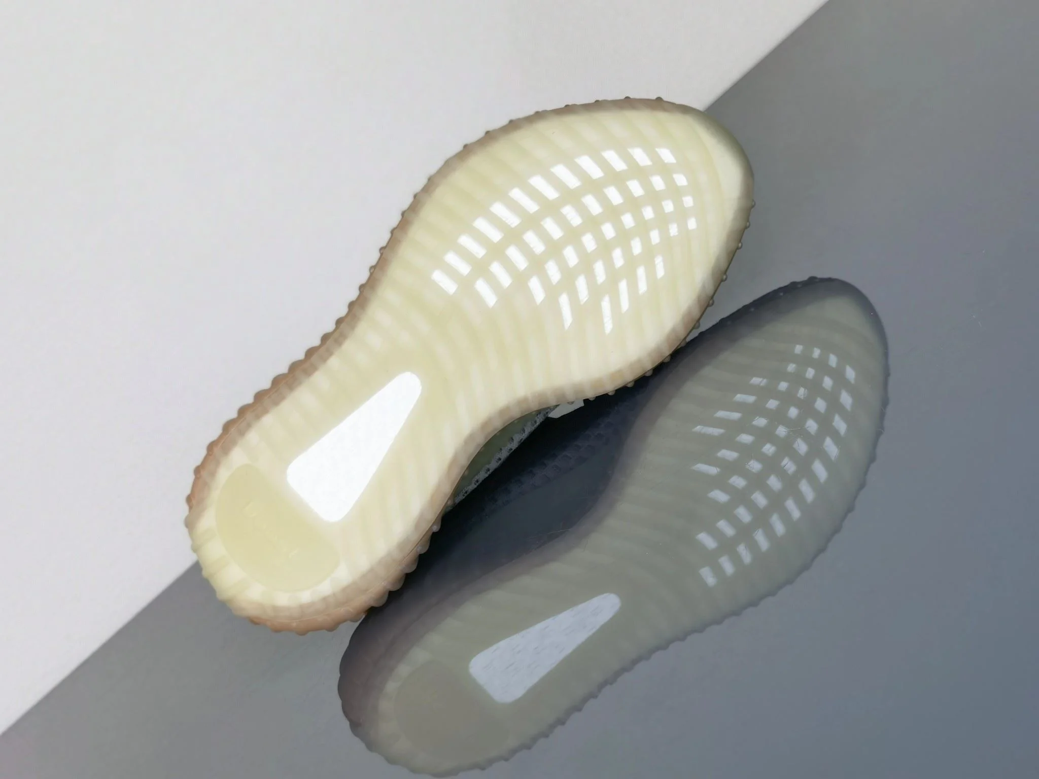 Bargain Adidas Yeezy 350 Shoes