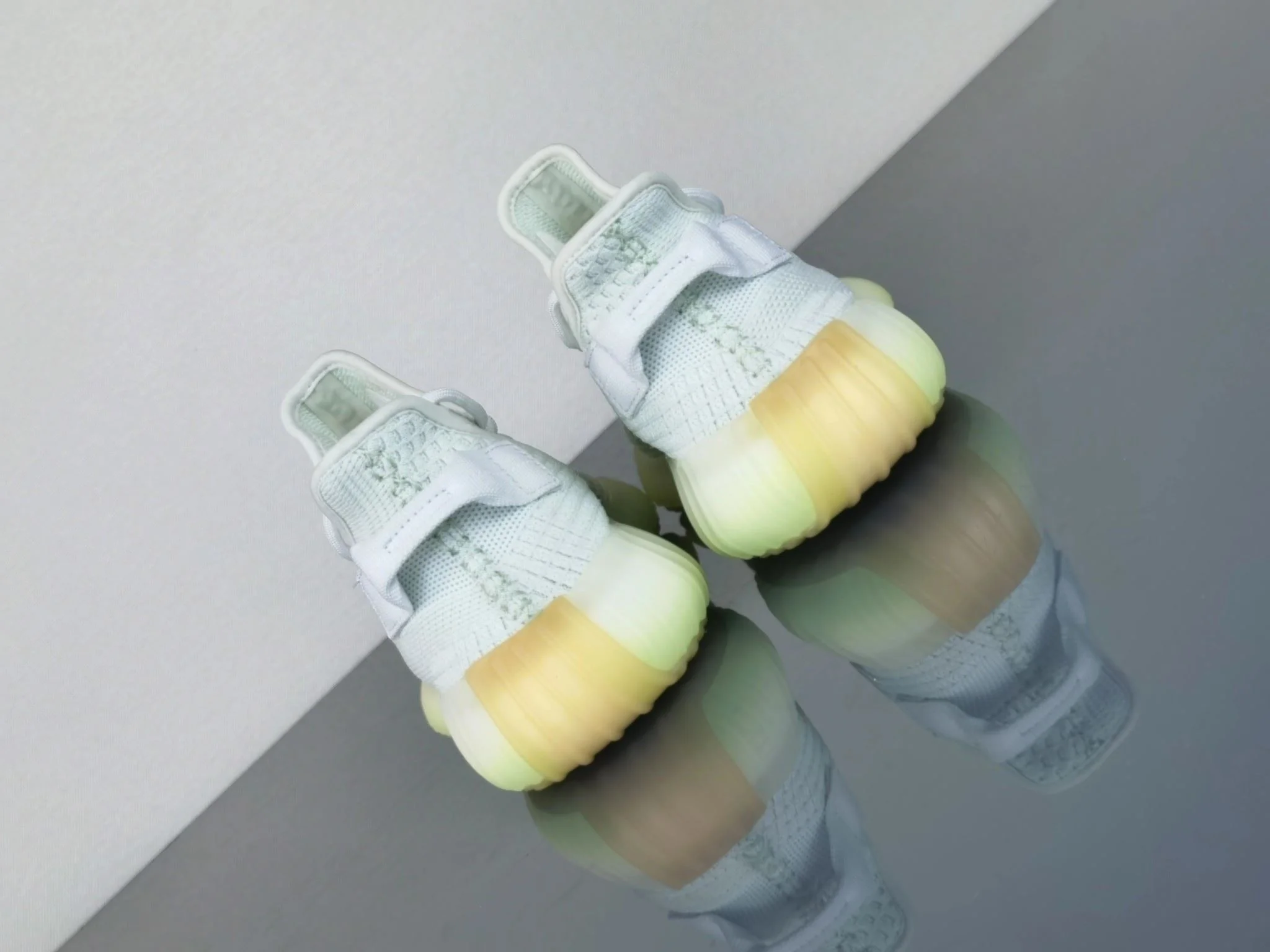 High accuracy Adidas Yeezy 350 Shoes