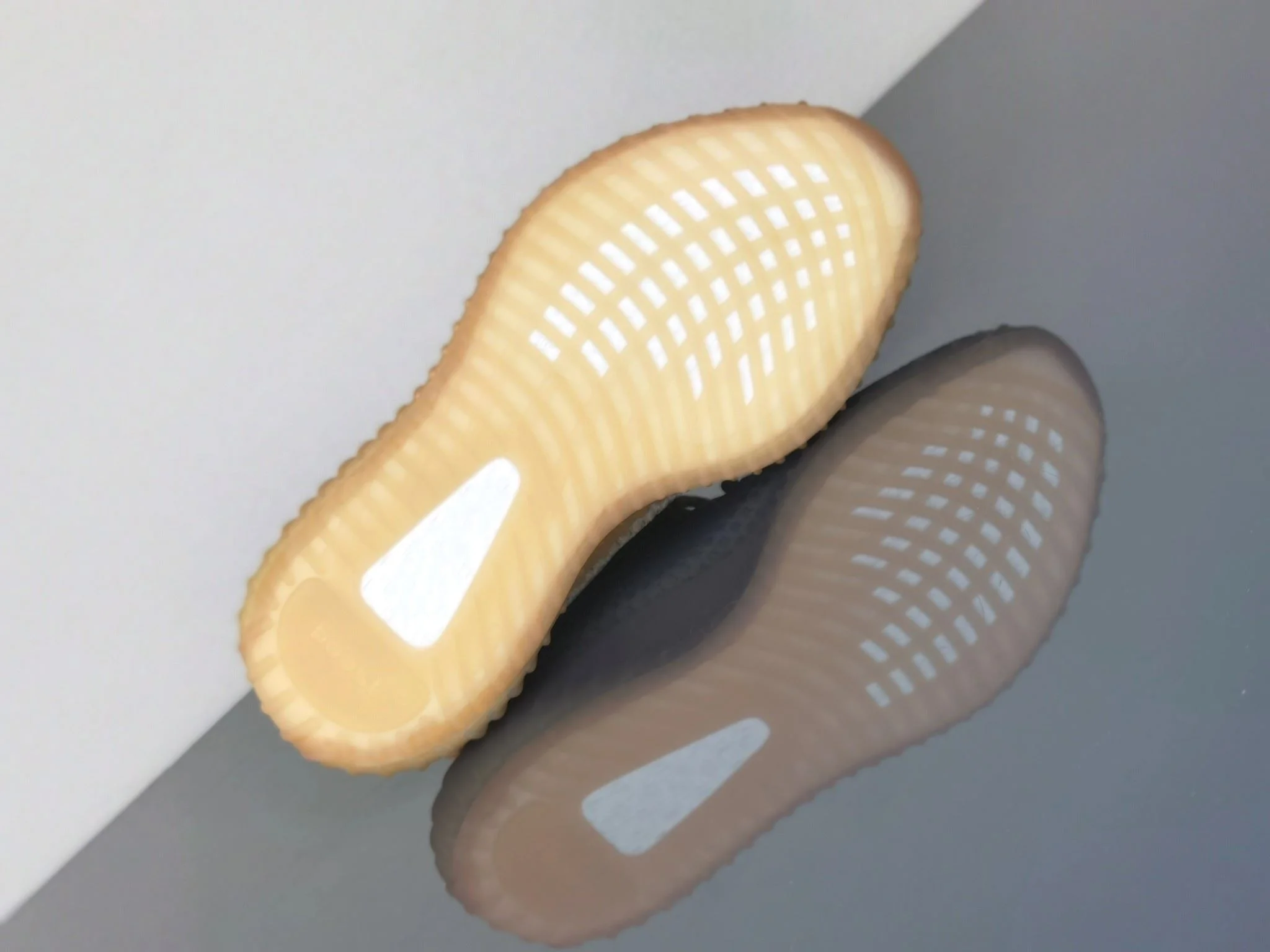 Mirror quality Adidas Yeezy 350 Shoes