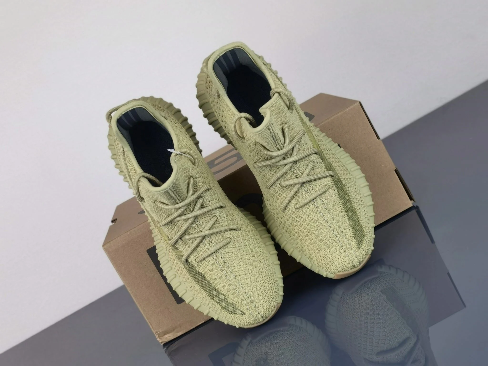 Original Adidas Yeezy 350 Shoes
