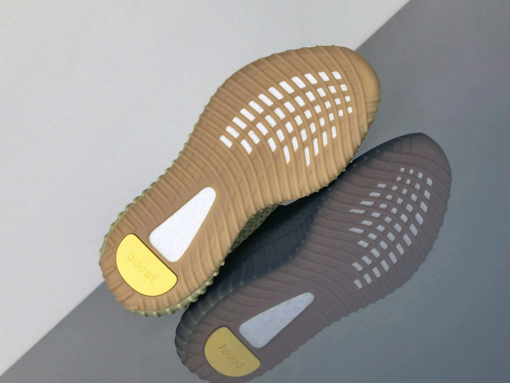 Original Adidas Yeezy 350 Shoes