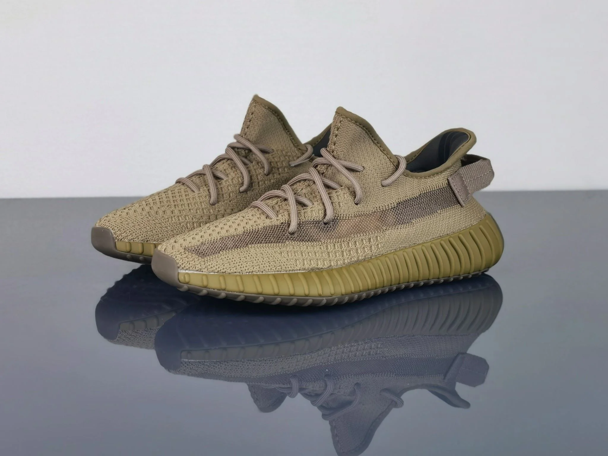 Official Adidas Yeezy 350 Shoes