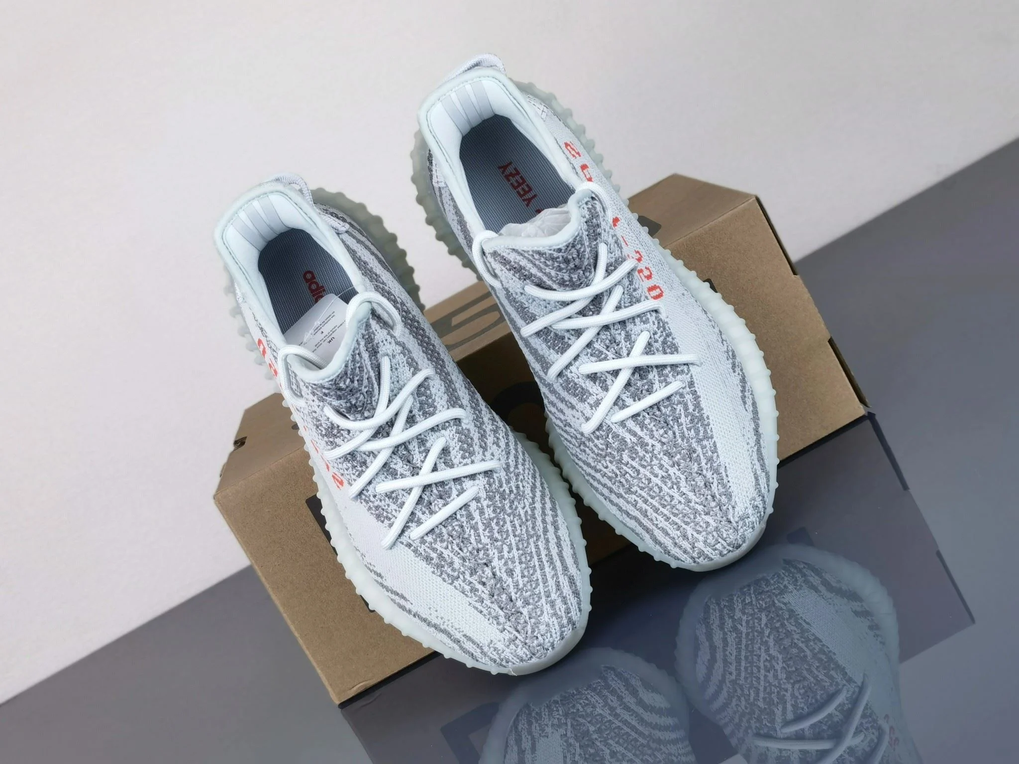 Mirror quality Adidas Yeezy 350 Shoes