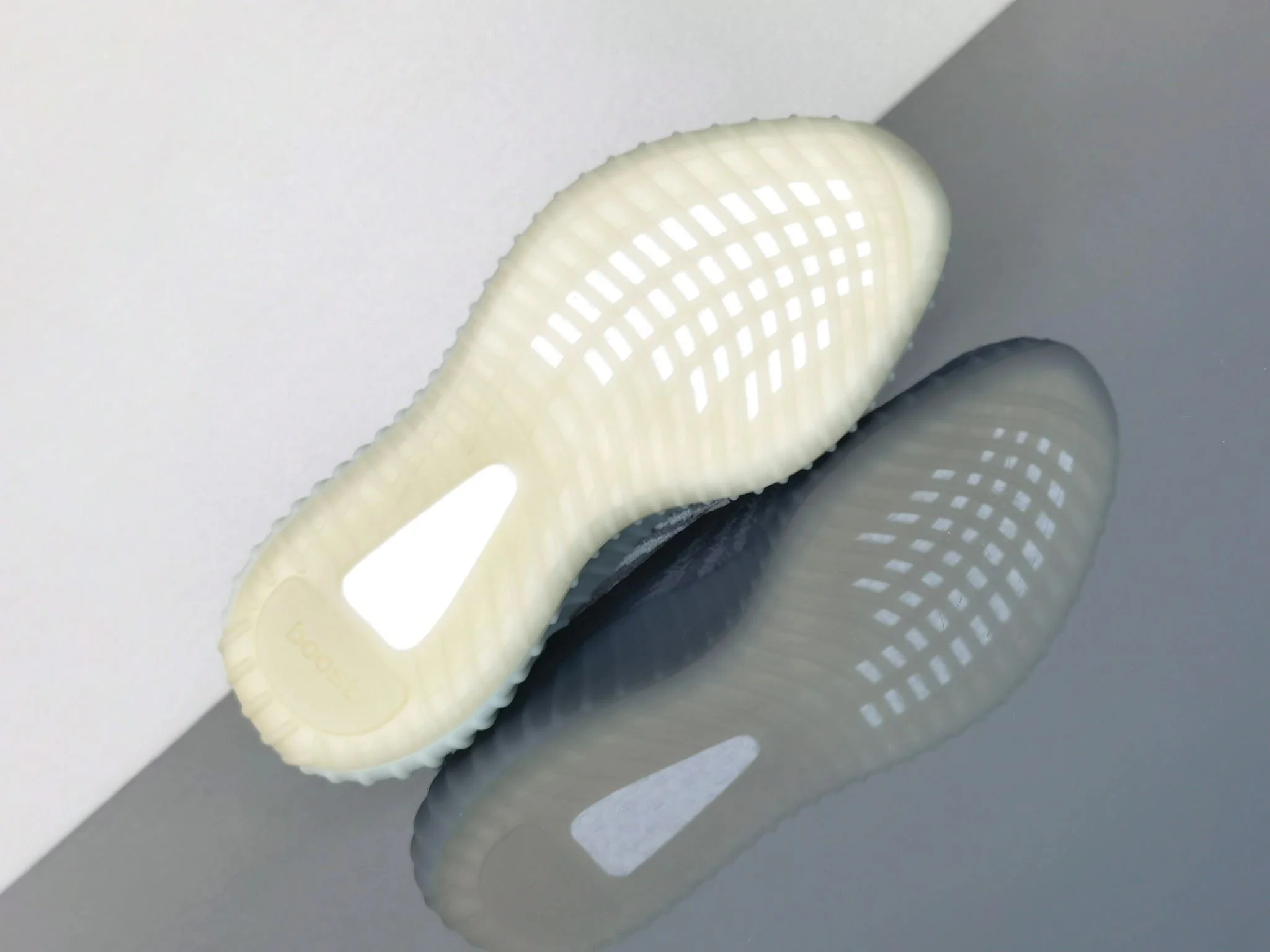 Mirror quality Adidas Yeezy 350 Shoes