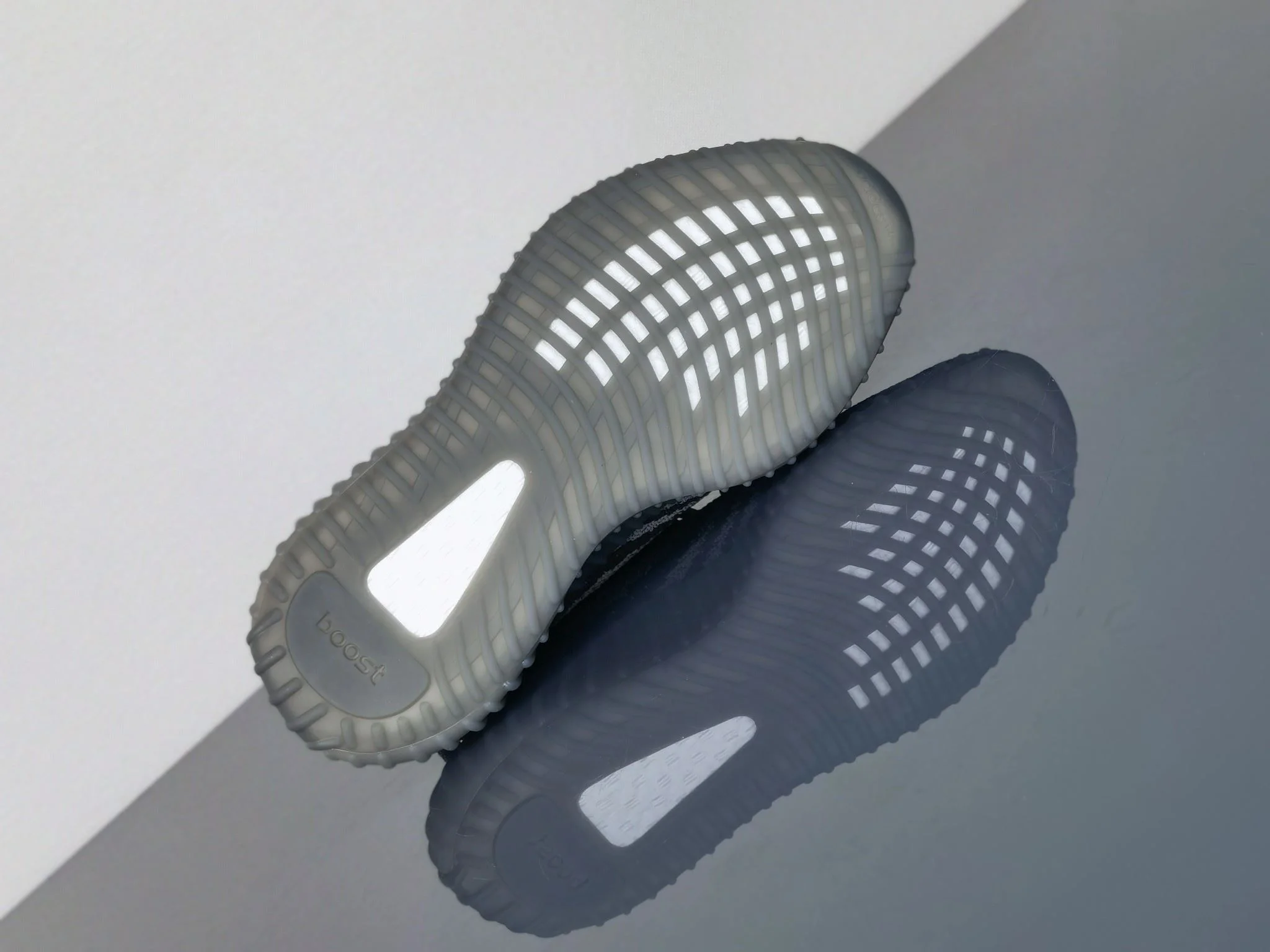 Value-priced Adidas Yeezy 350 Shoes