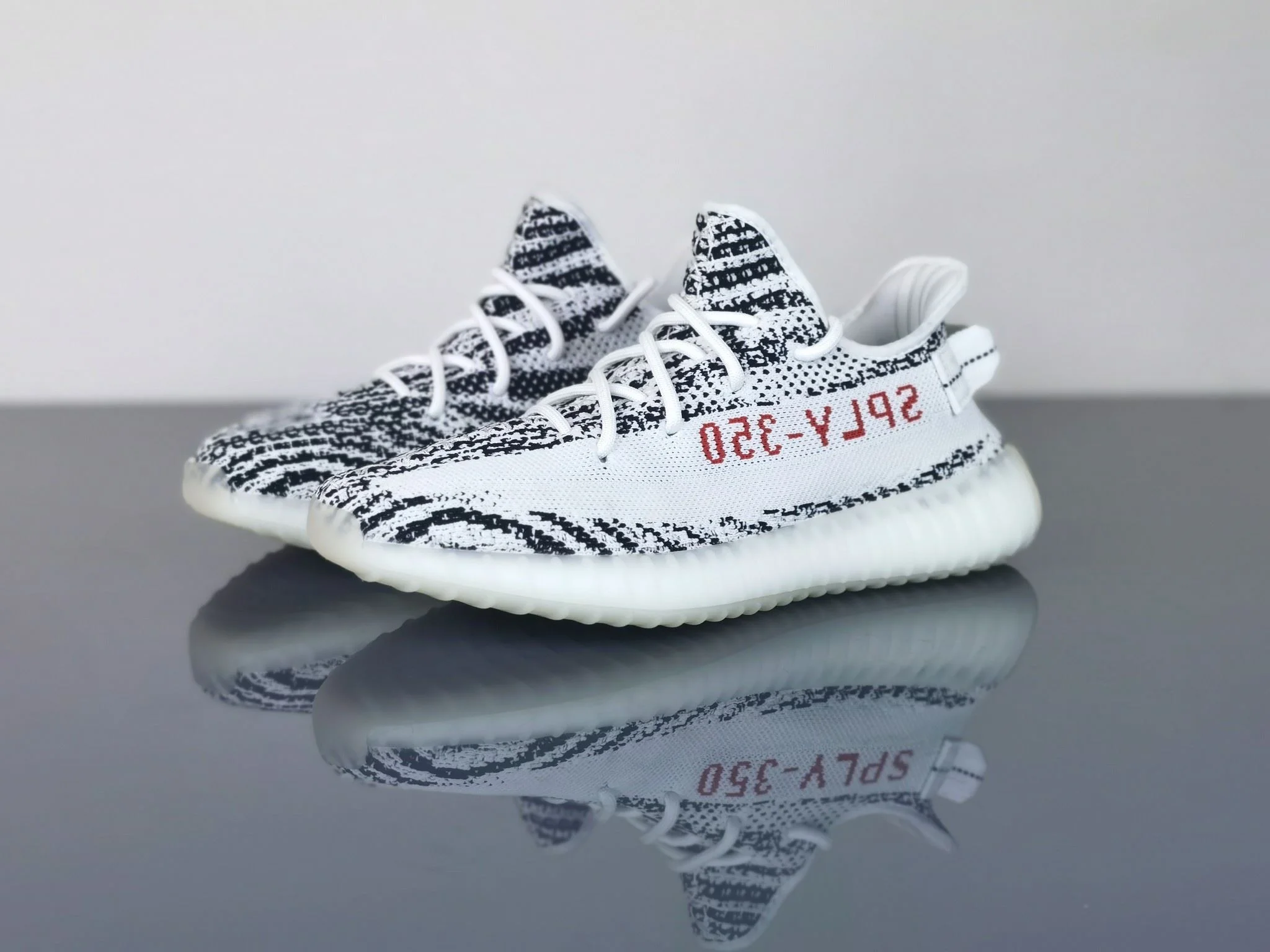 Genuine Adidas Yeezy 350 Shoes