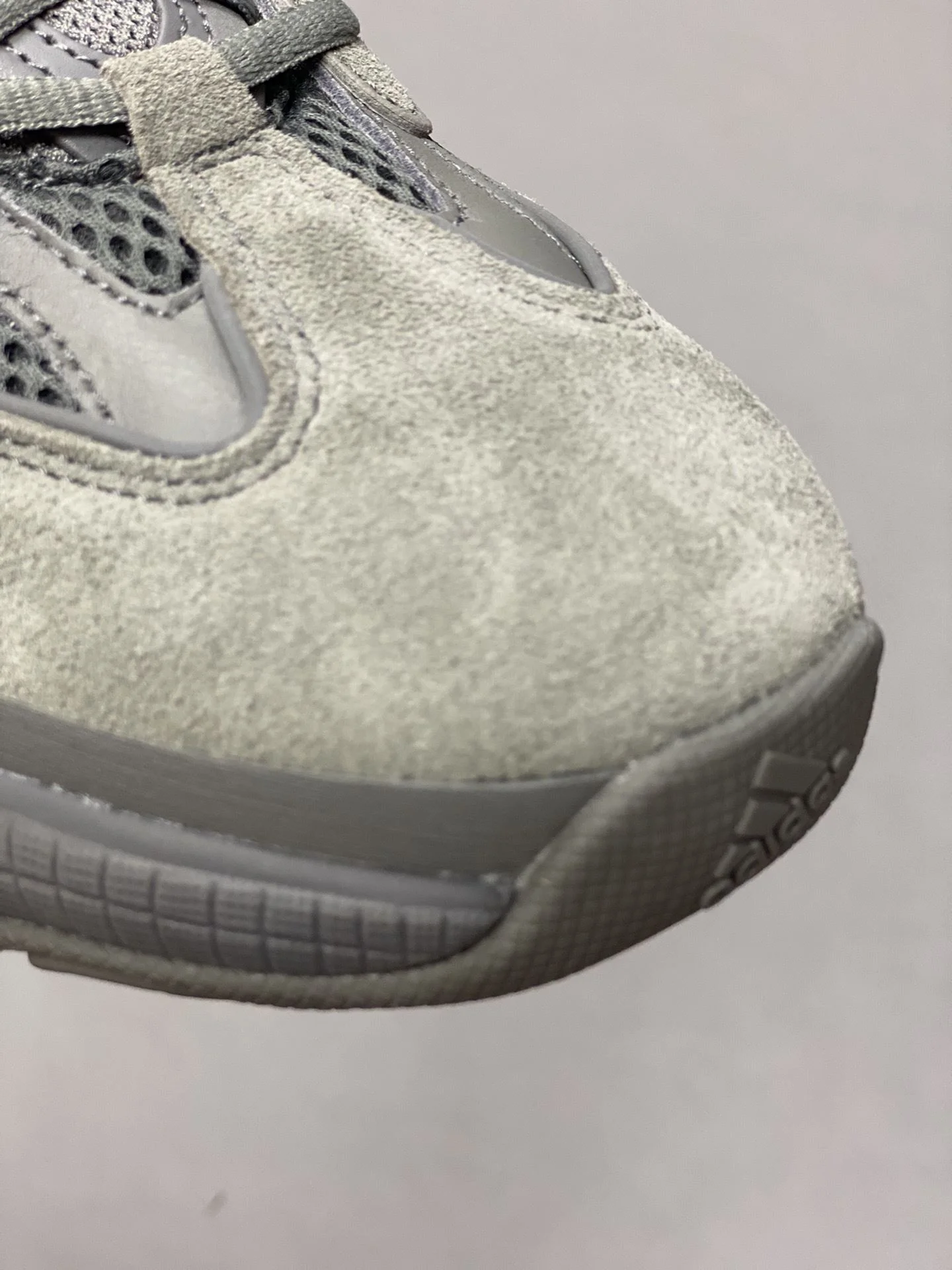 Brand-authenticated Adidas Yeezy 500 Shoes