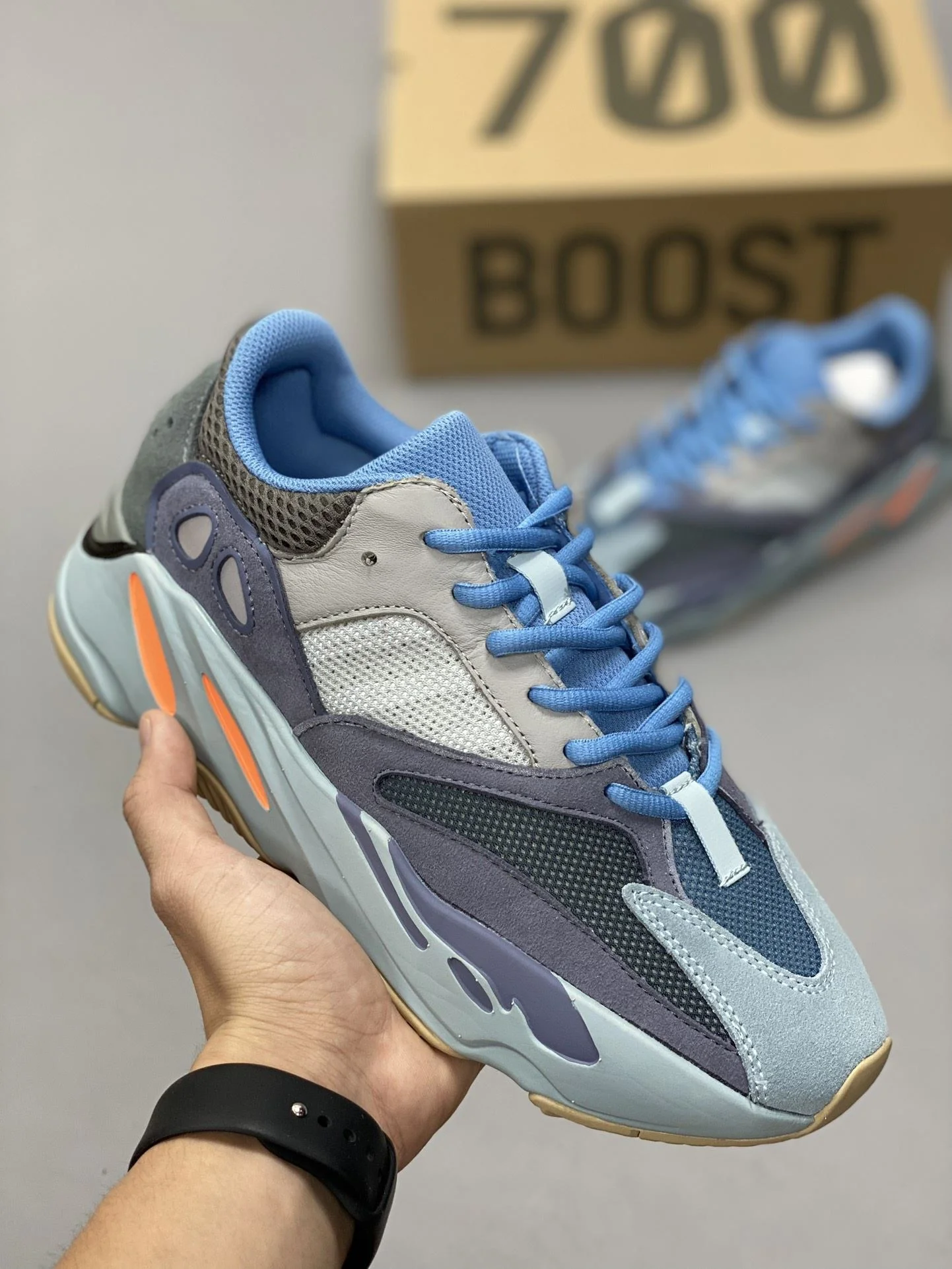 Adidas Yeezy 700 Shoes