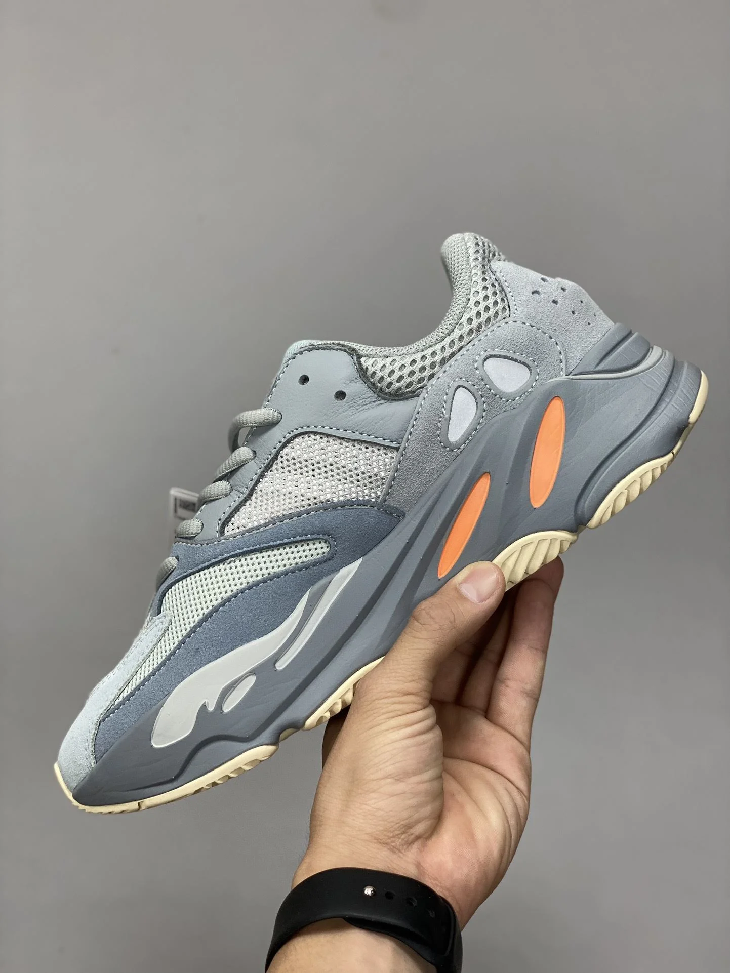 Budget-friendly Adidas Yeezy 700 Shoes