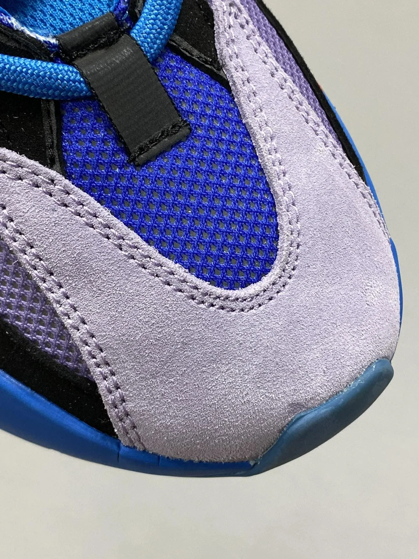 Cut-rate Adidas Yeezy 700 Shoes